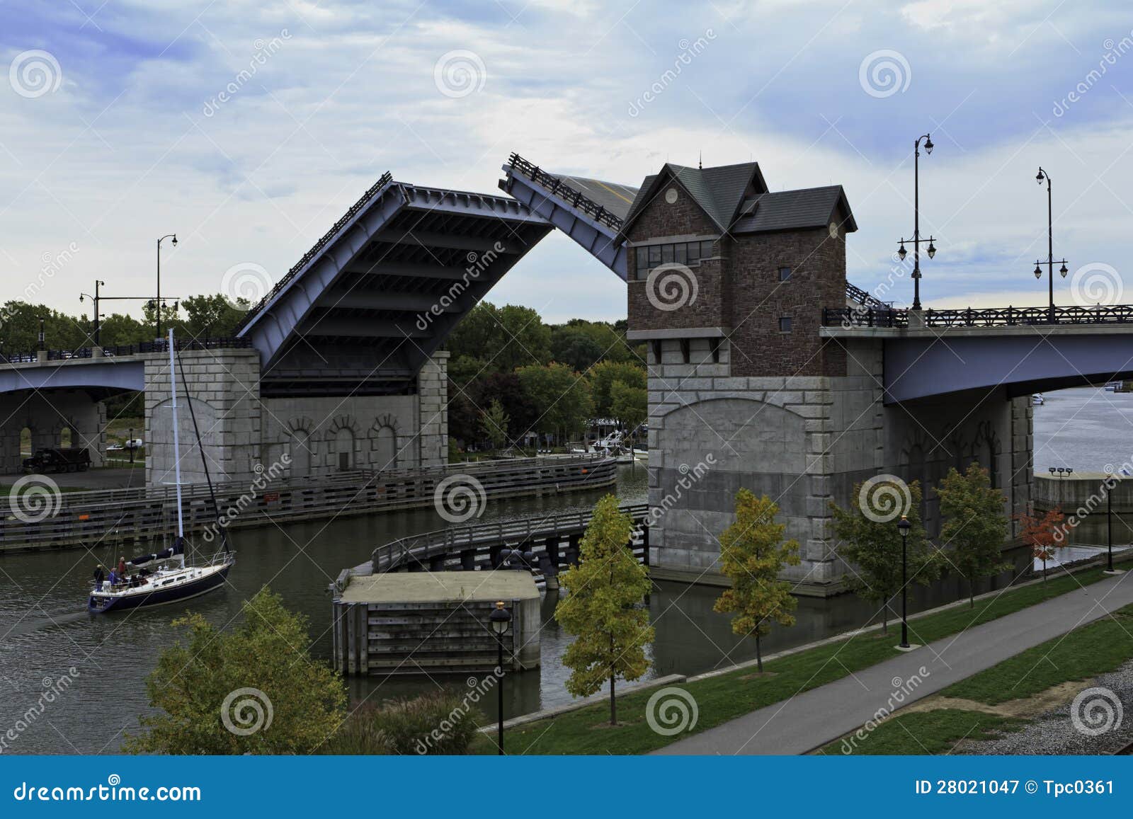 Drawbridge stock image. Image of warden, nautical, river - 28021047