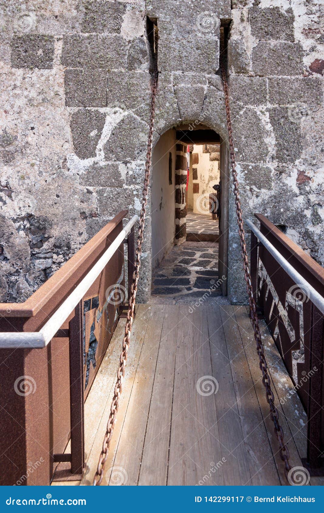 Drawbridge at the Entrance To the Old Castle Stock Image - Image of ...