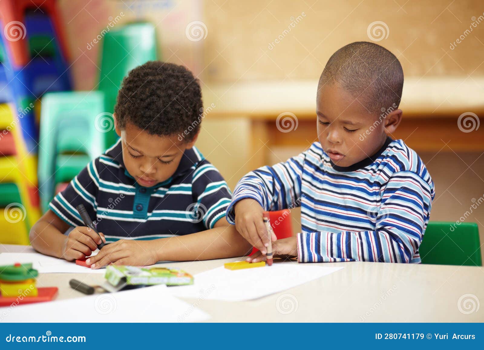 Drawing, Art and Children in Class for Learning, Studying or Education ...
