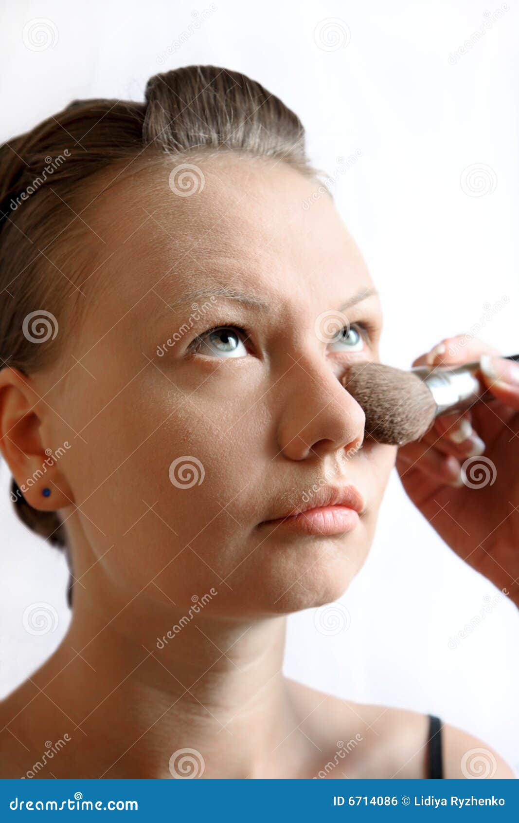Drawing of Powder by a Brush Stock Photo - Image of women, cute: 6714086