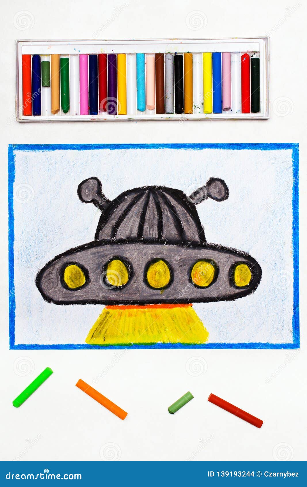 Drawing: Ufo, Alien Spaceship Stock Illustration - Illustration of ...