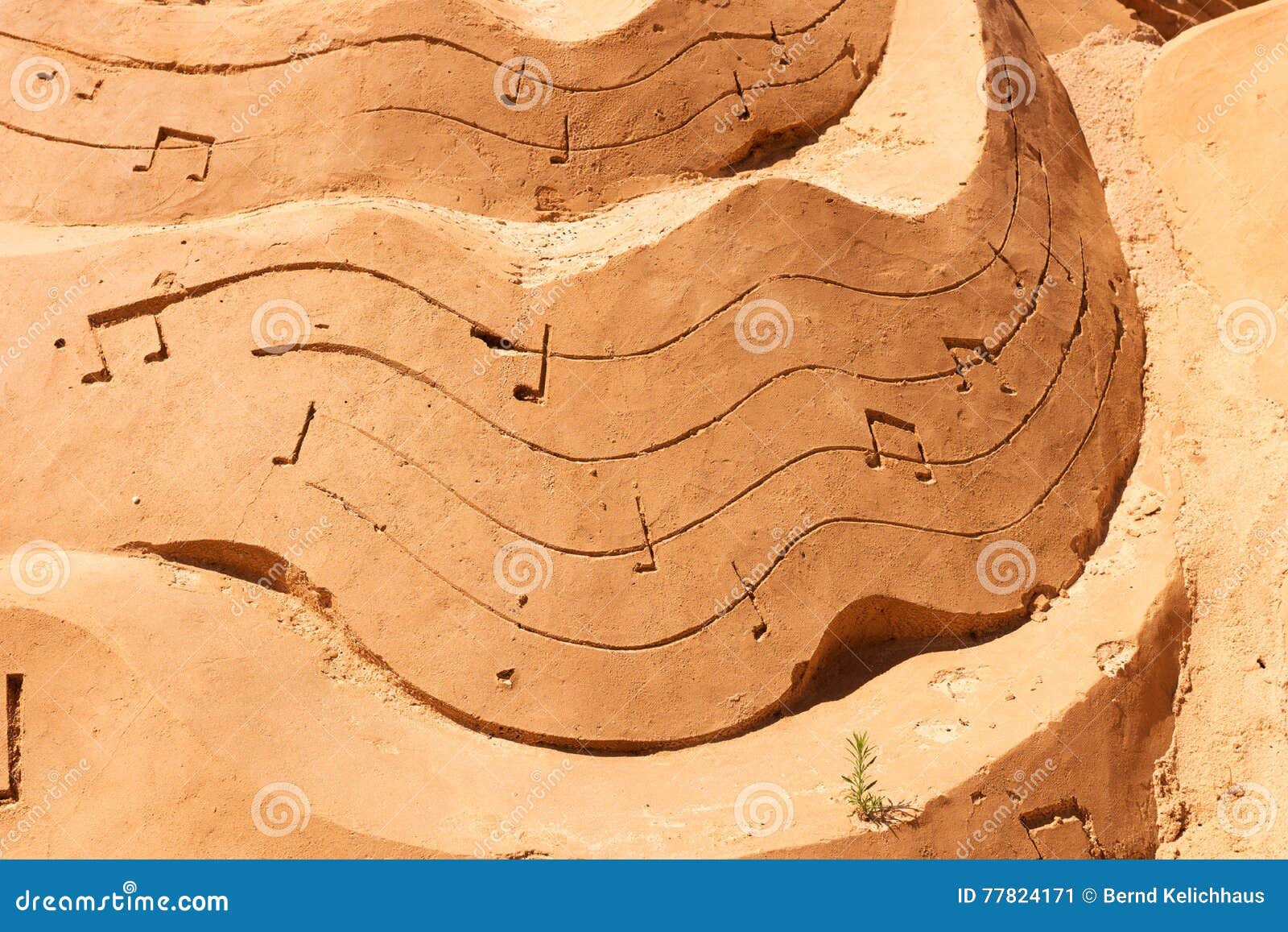 Drawn Musical Notes on Sand Stock Image - Image of icon, sand: 77824171