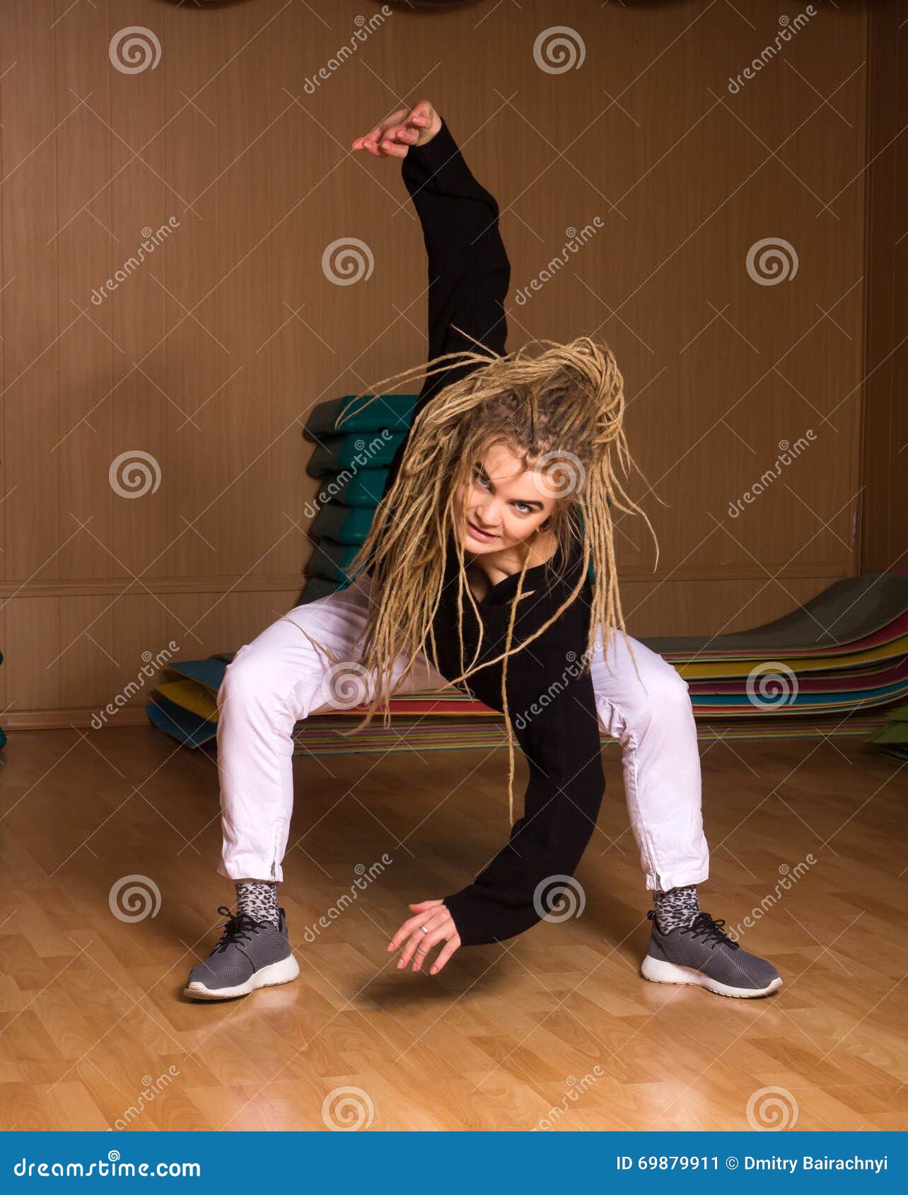 With Dreadlocks is Dancer in Pose Stock Image - Image of flexibility ...