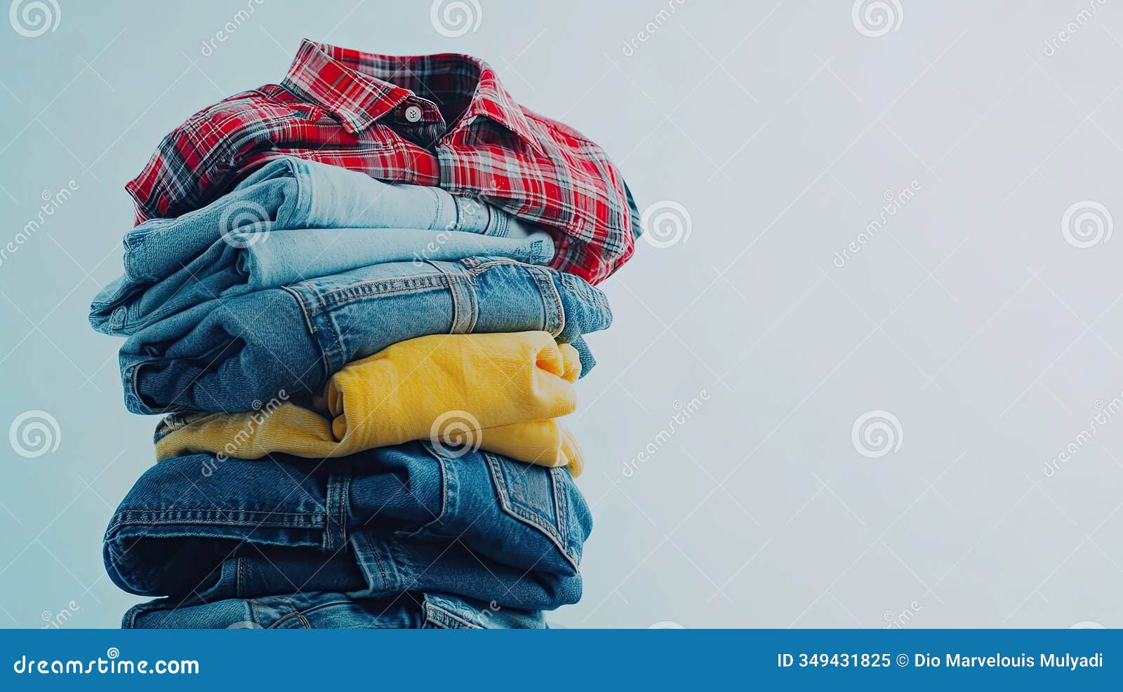Stack of Folded Clothes stock illustration. Illustration of tidy ...