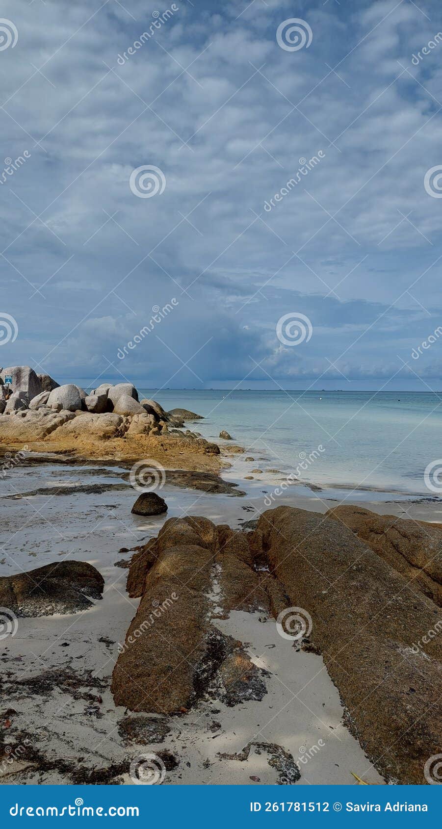 Dreamy Beach in Trikora, Bintan Stock Photo - Image of bintan, cloud ...