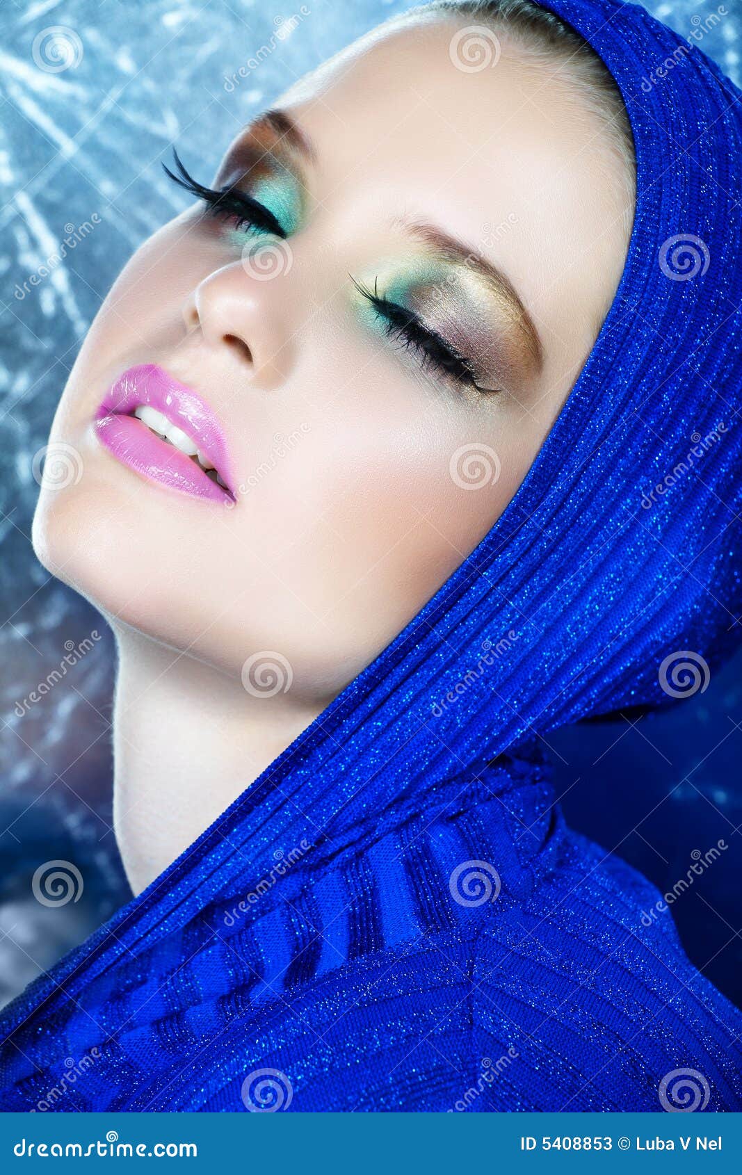 Dreamy Beautiful Woman in Blue Stock Image - Image of feather, green ...