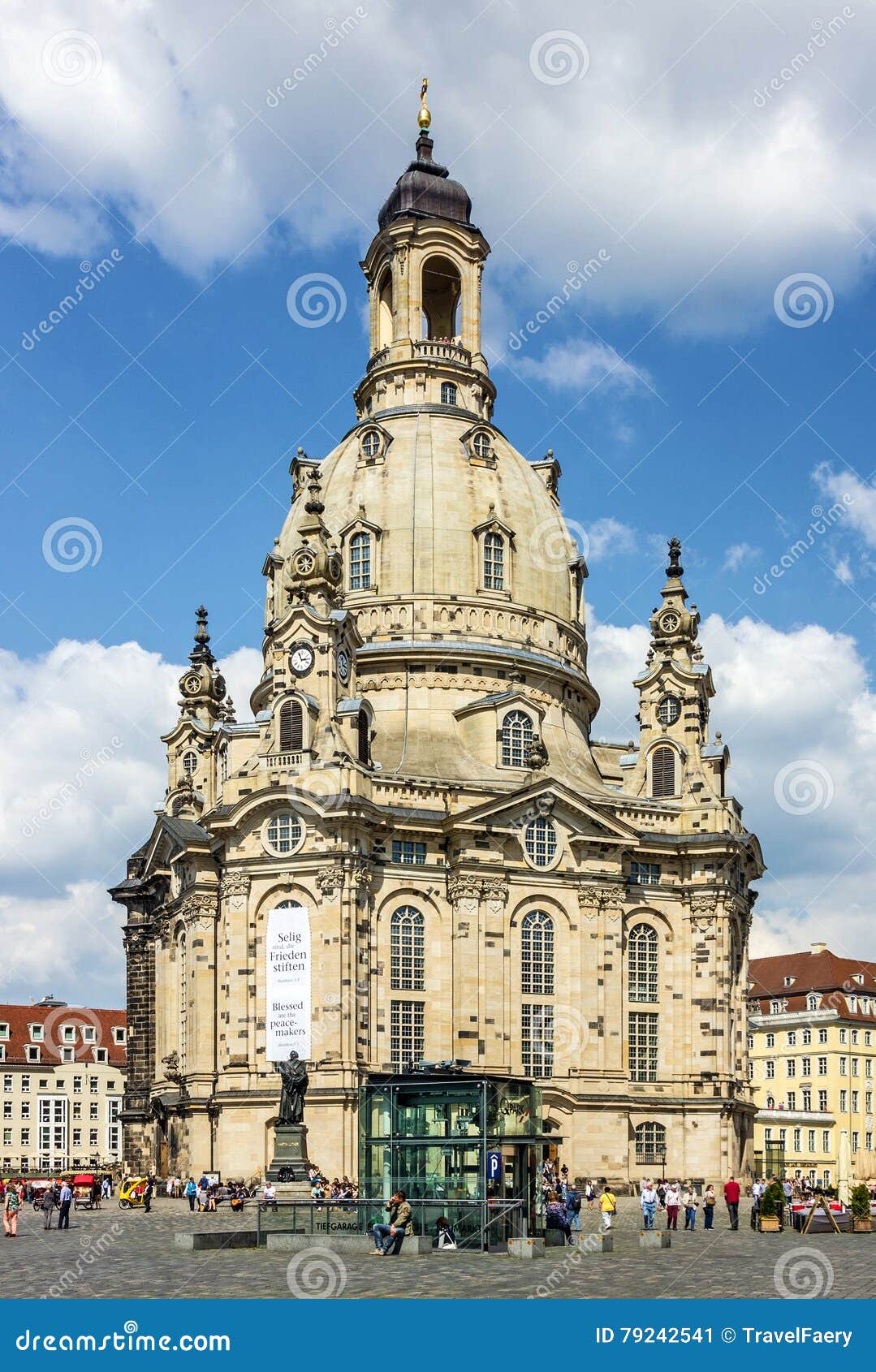 Dresda, Germania Chiesa Della Cattedrale Di Frauenkirche Fotografia ...
