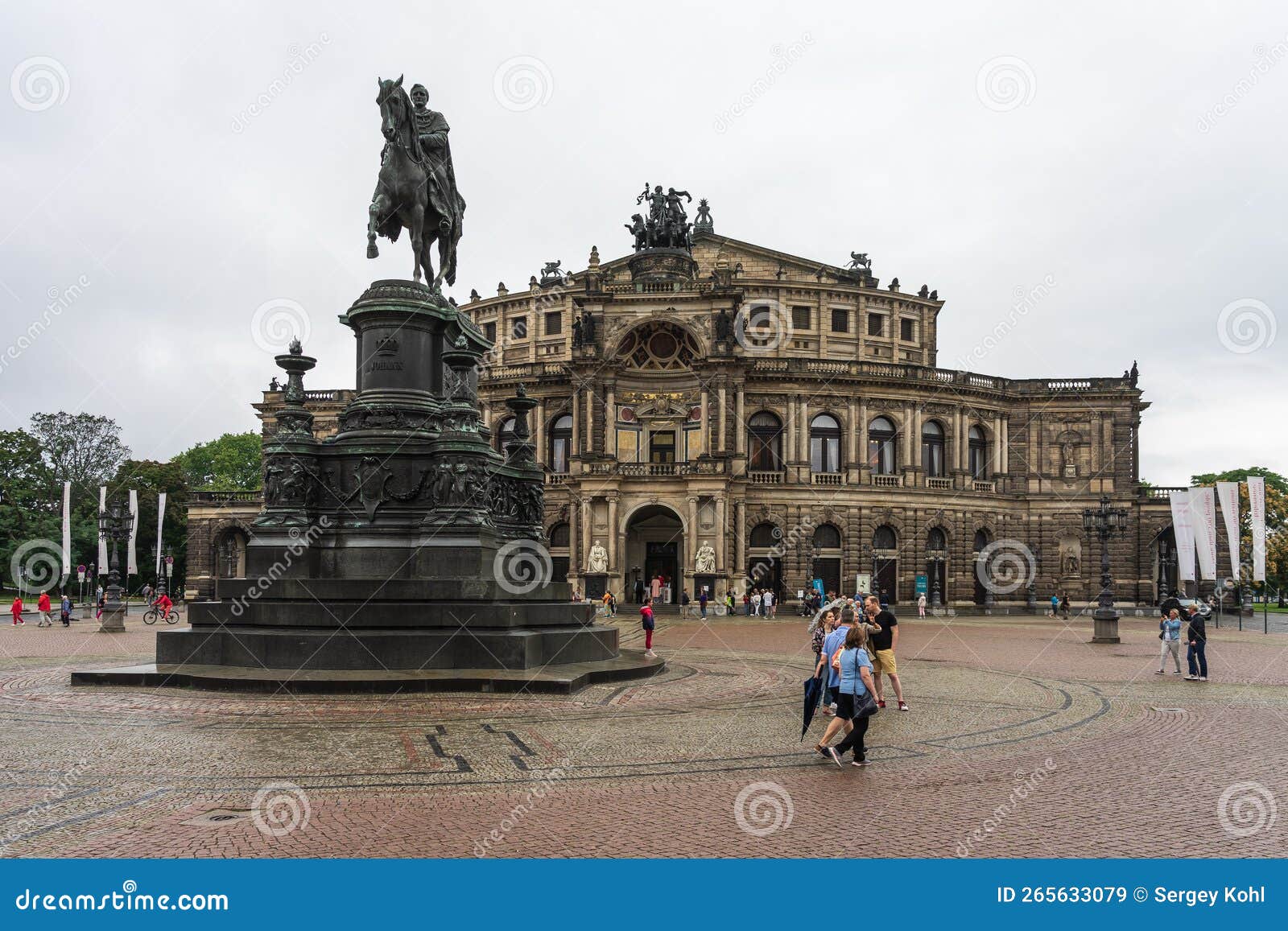 Semperoper Saxon State Opera Editorial Stock Image - Image of famous ...