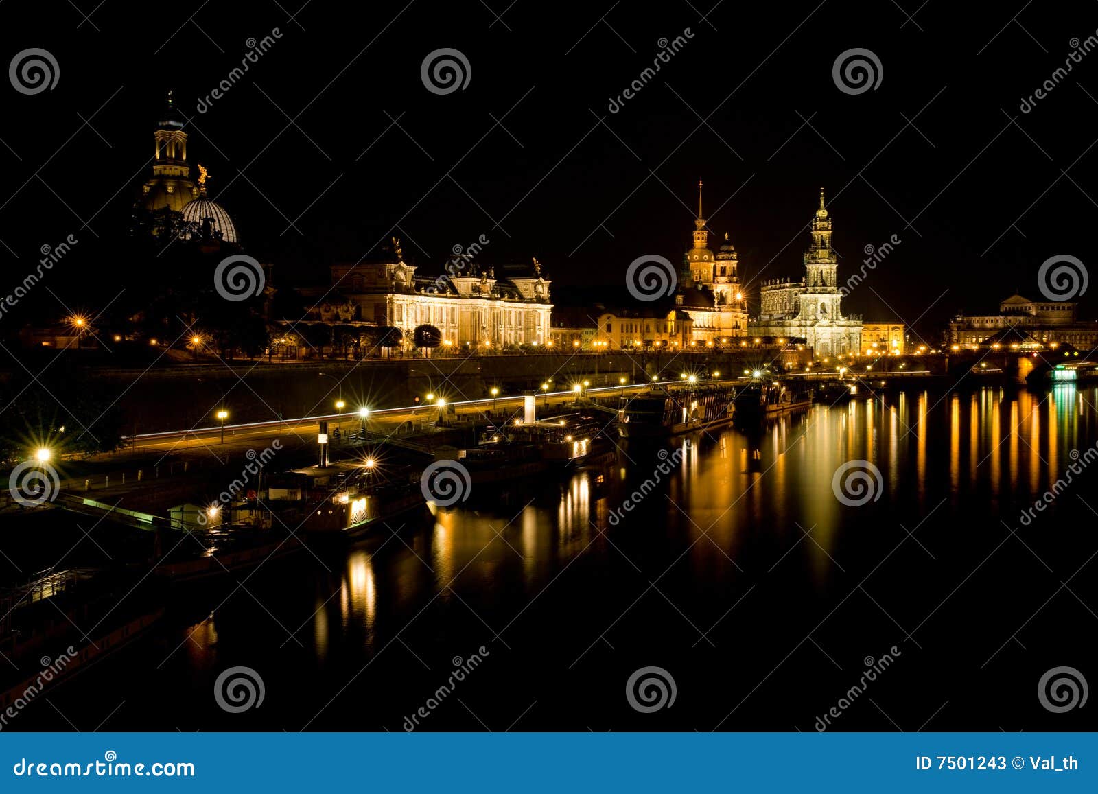 Dresden at night stock image. Image of house, architecture - 7501243