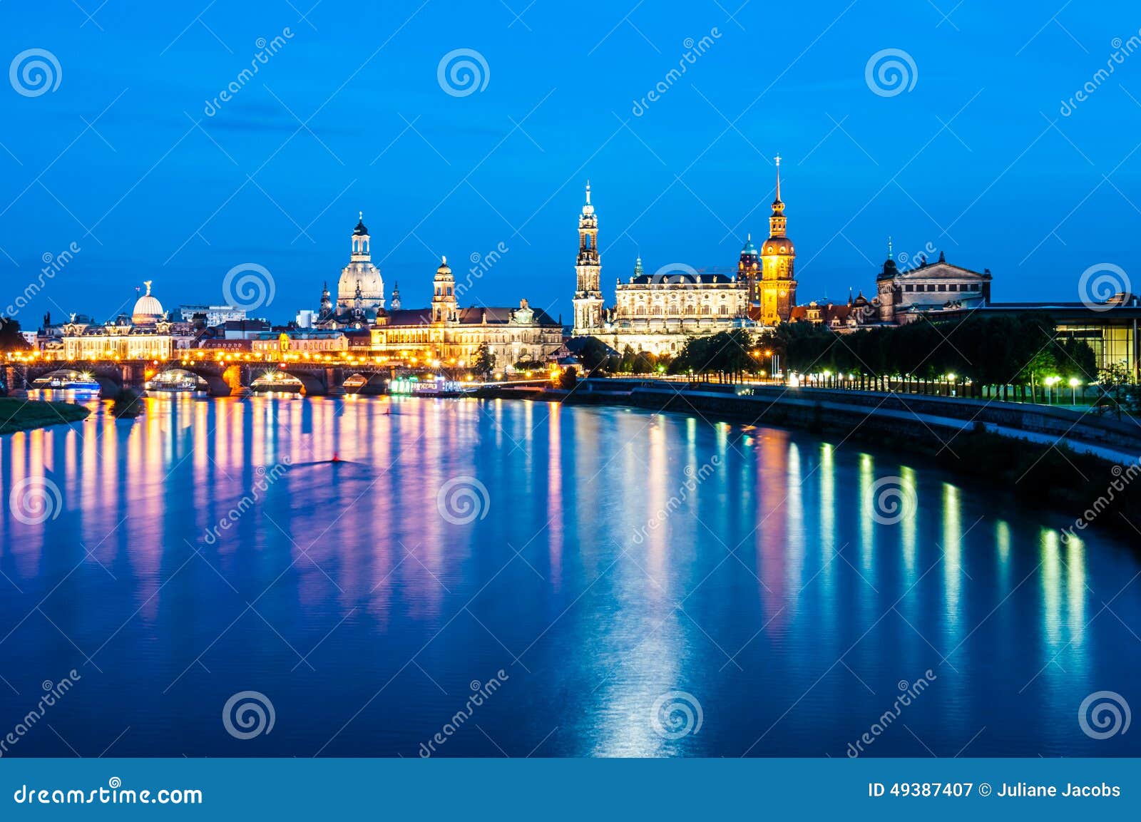 Dresden at night stock image. Image of travel, semperoper - 49387407