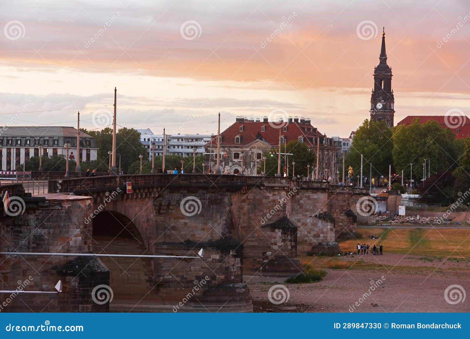 Dresden in the Rays of the Setting Sun Editorial Image - Image of ...