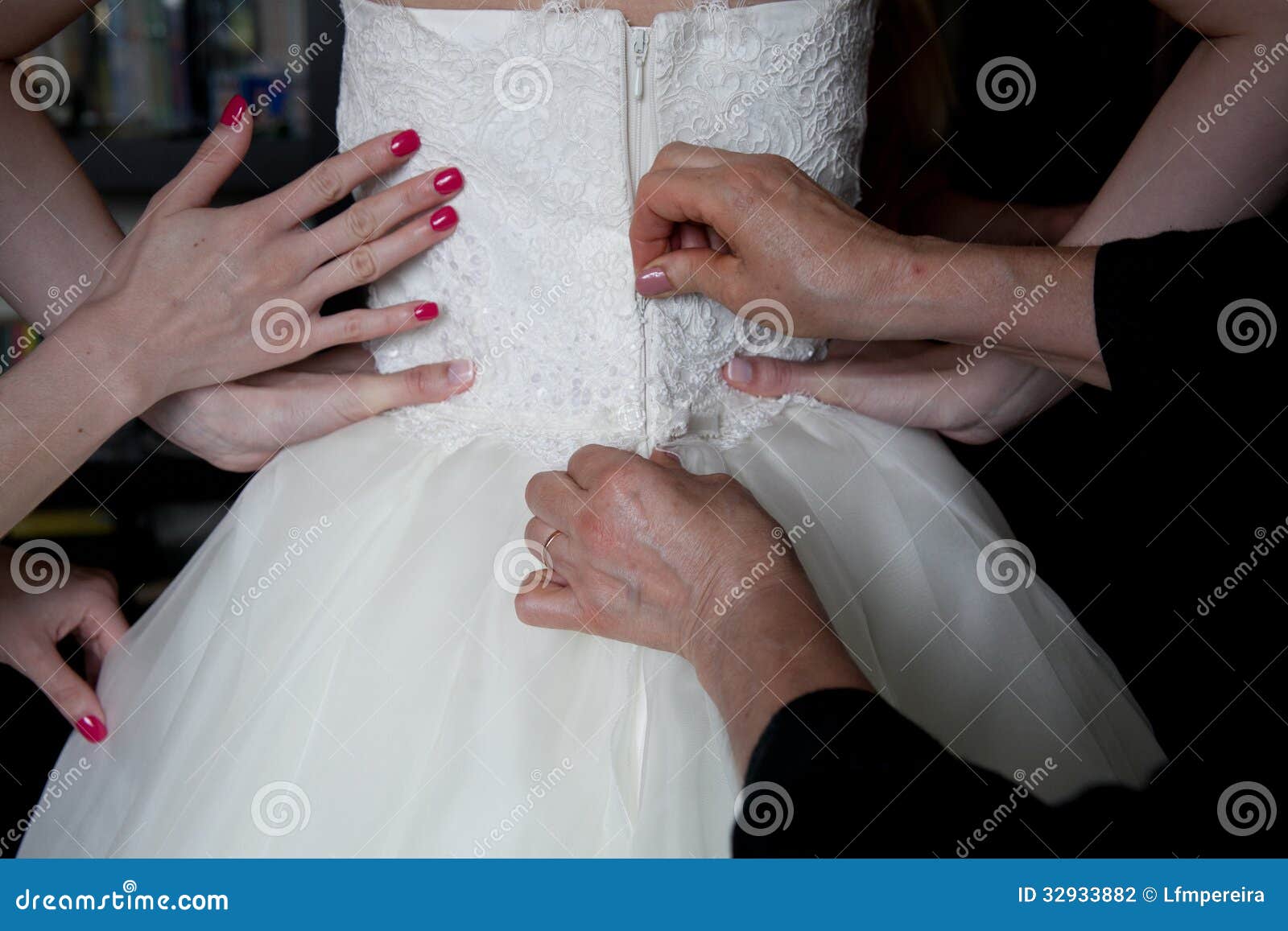 Dressing the bride stock photo. Image of beauty, elegance - 32933882
