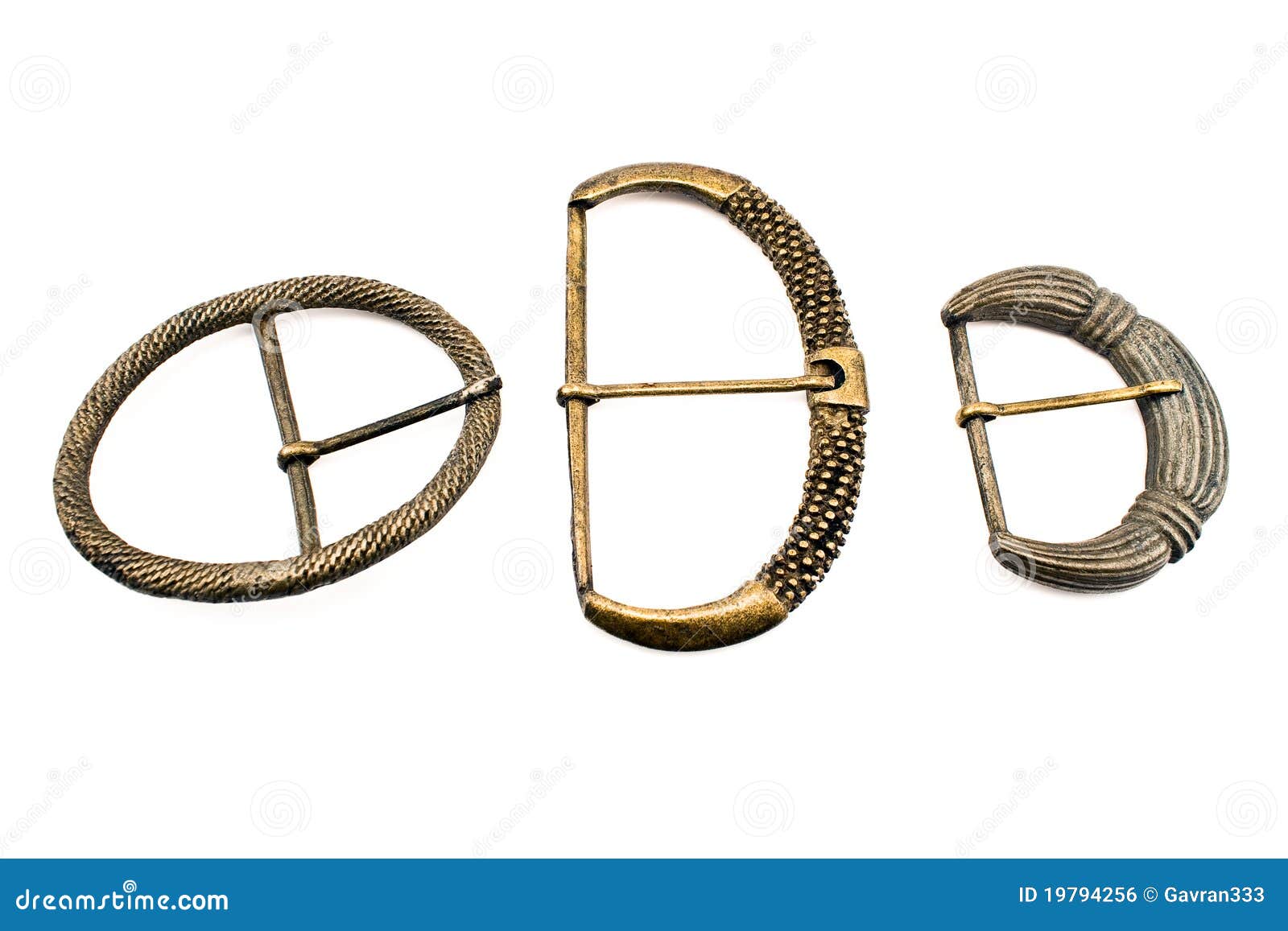Drie antieke riemgespen stock foto. Image of achtergrond - 19794256