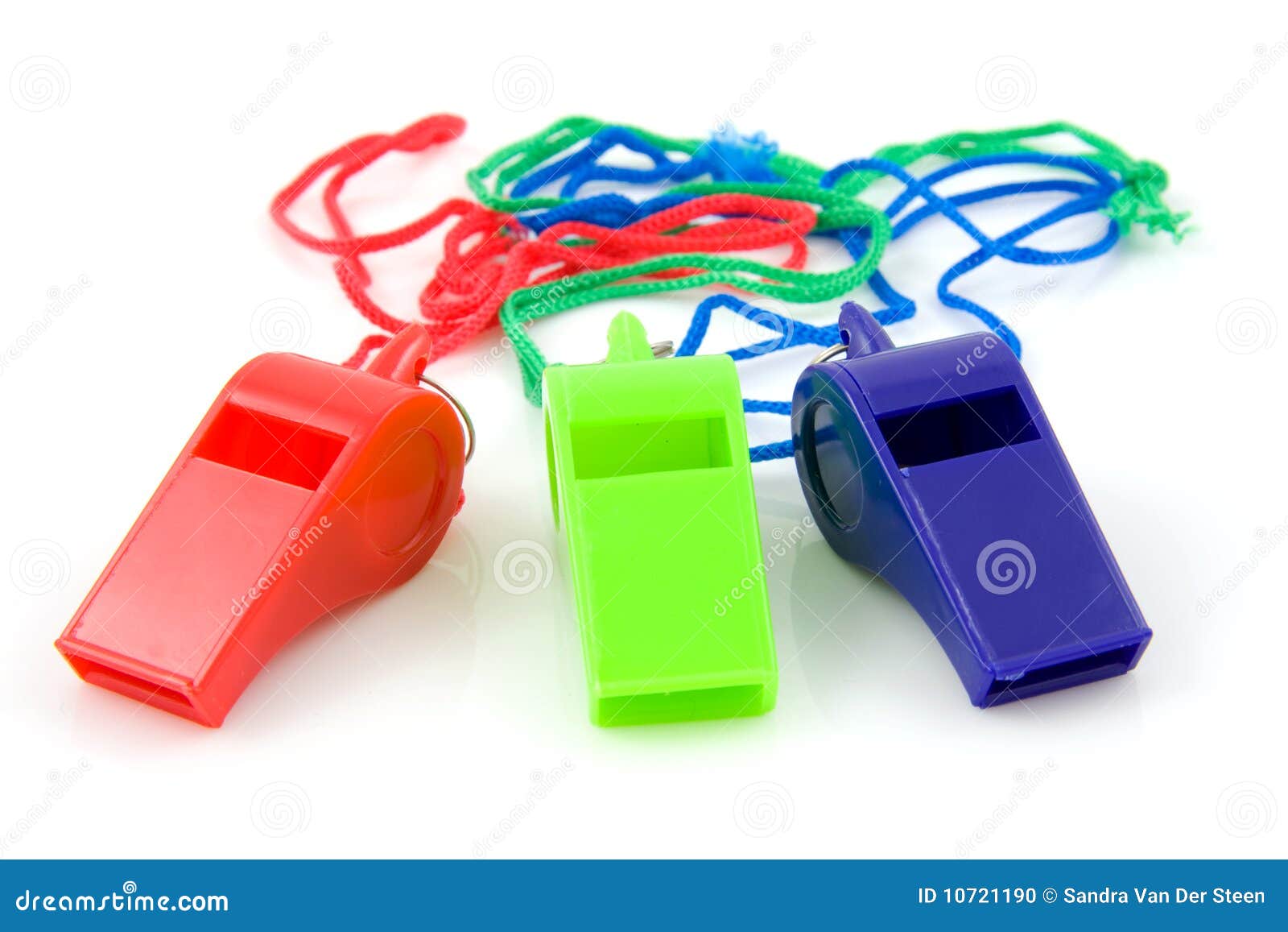 Drie Gekleurde Plastic Fluitjes Stock Foto - Image of signaal, rood ...