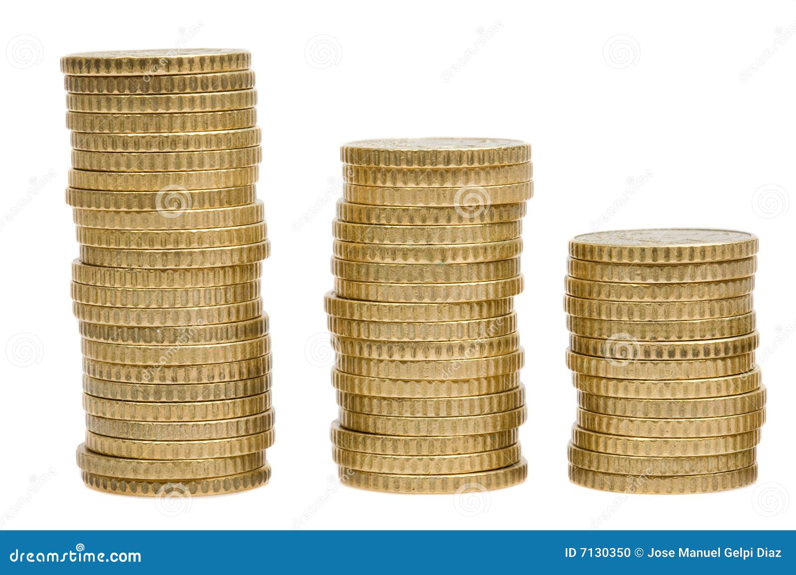 Drie stapels van geld stock foto. Image of uitwisseling - 7130350