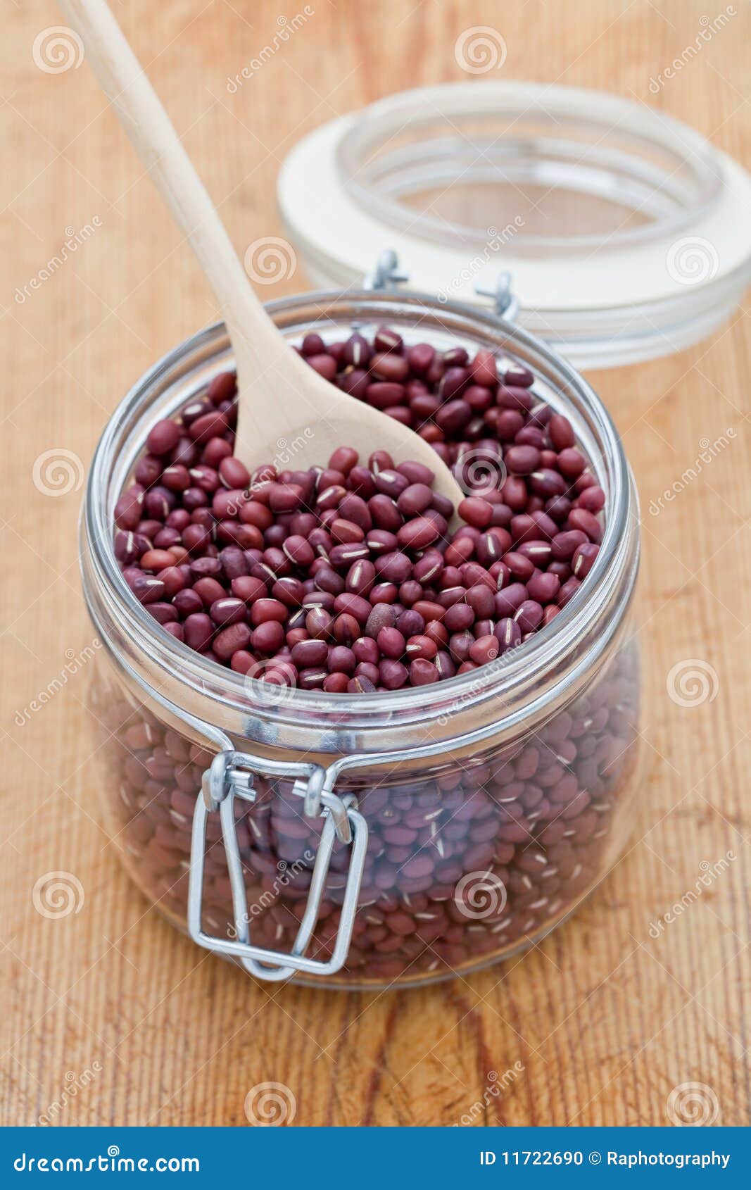 Red Adzuki Beans, Also Called Azuki, Aduki Or Red Mung Bean. Dried ...