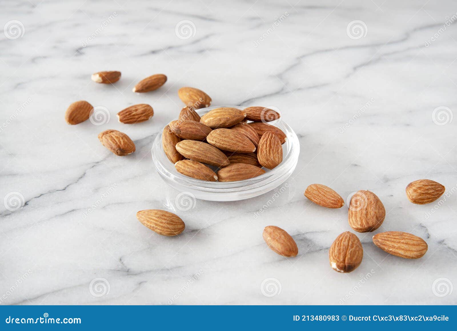Small Pile of Shelled Almonds Stock Image - Image of pile, heap: 213480983