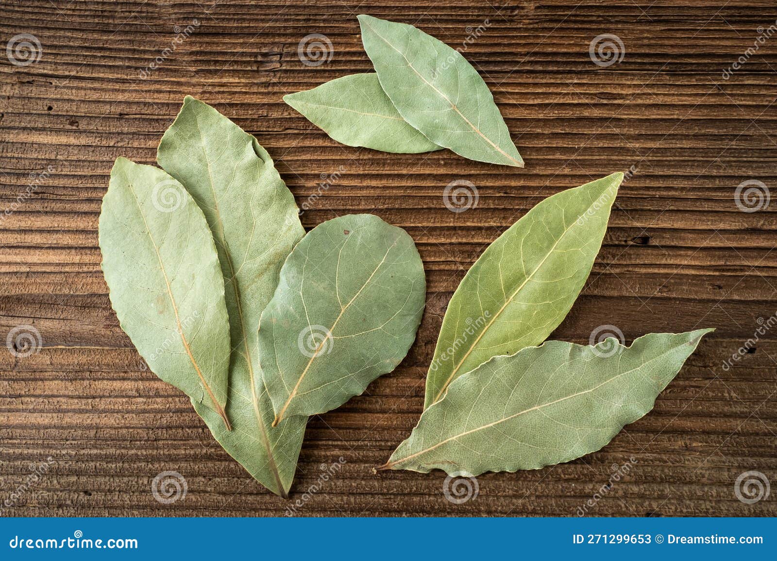 Dried Bay Leaves on Dark Rustic Wooden Background Stock Image - Image ...