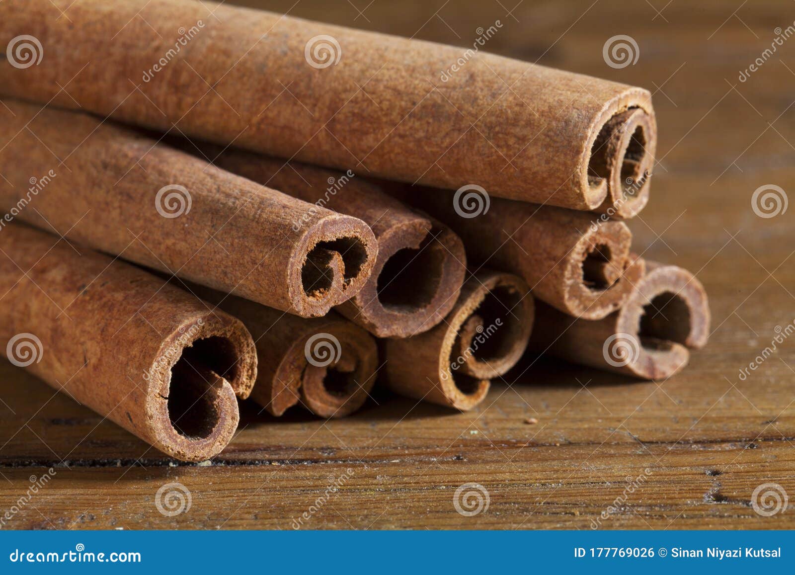 Dried Pile of Cinnamon Sticks Stock Photo - Image of decoration ...