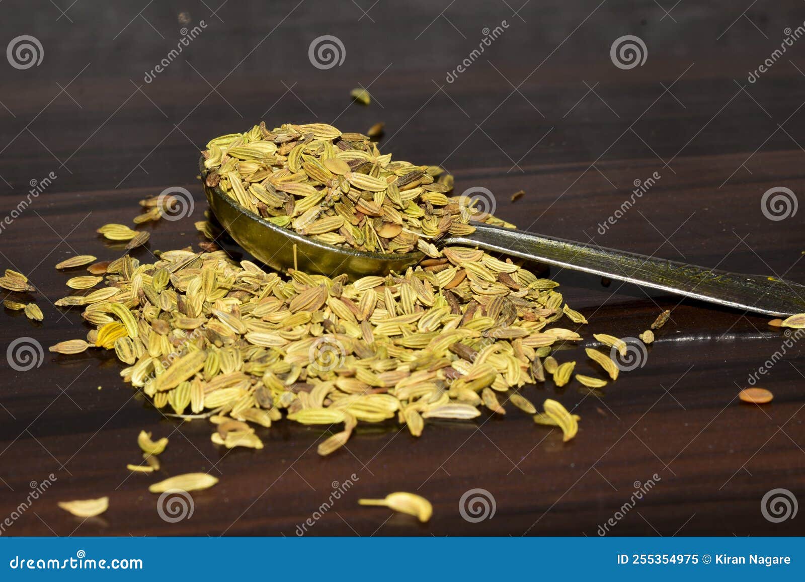 Dried fennel seed stock image. Image of herbal, fennel - 255354975