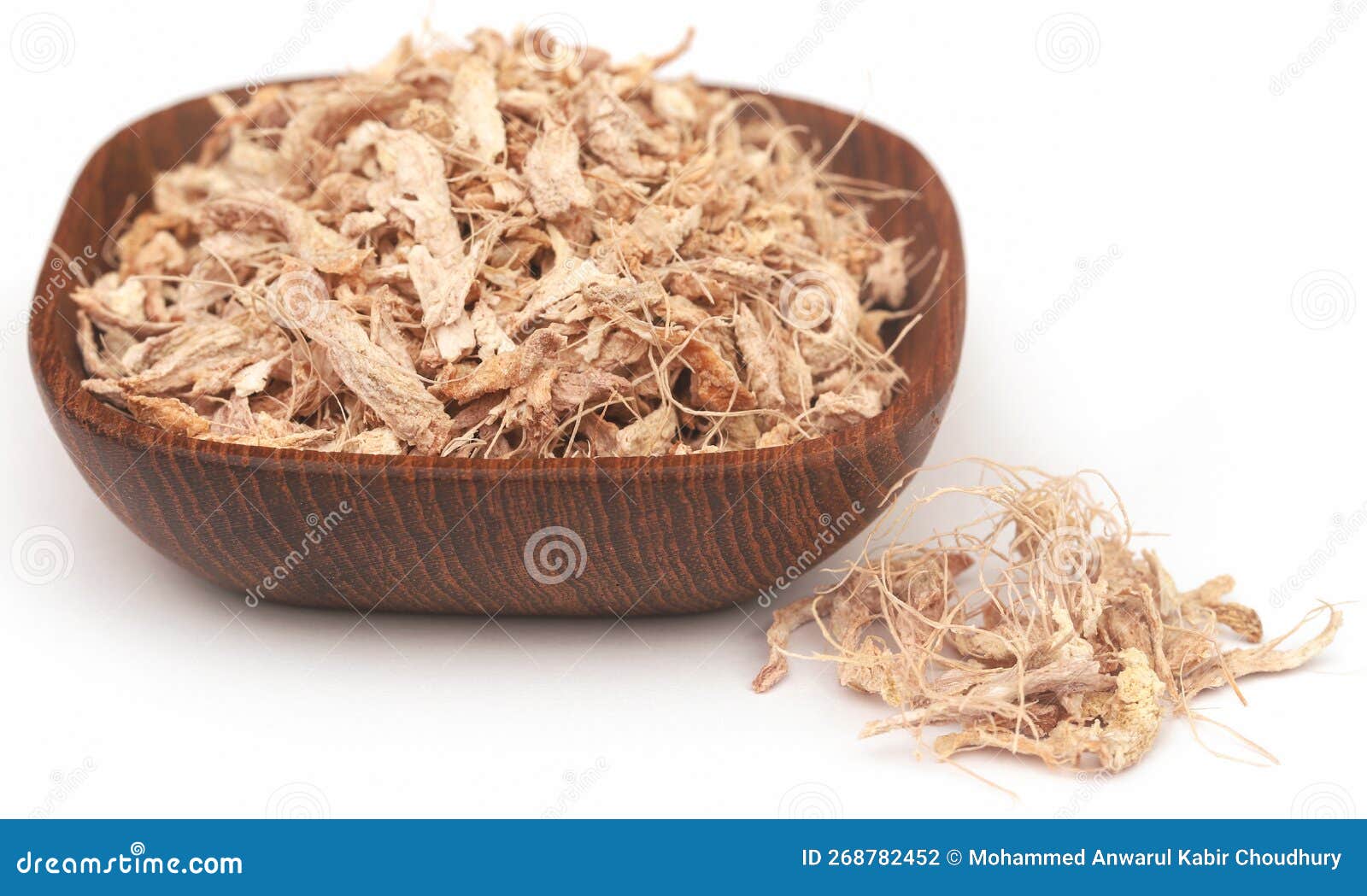 Dried Ginger Heart Shape, Pieces Of Cubes Of Giger Dehydrated. Healthy ...