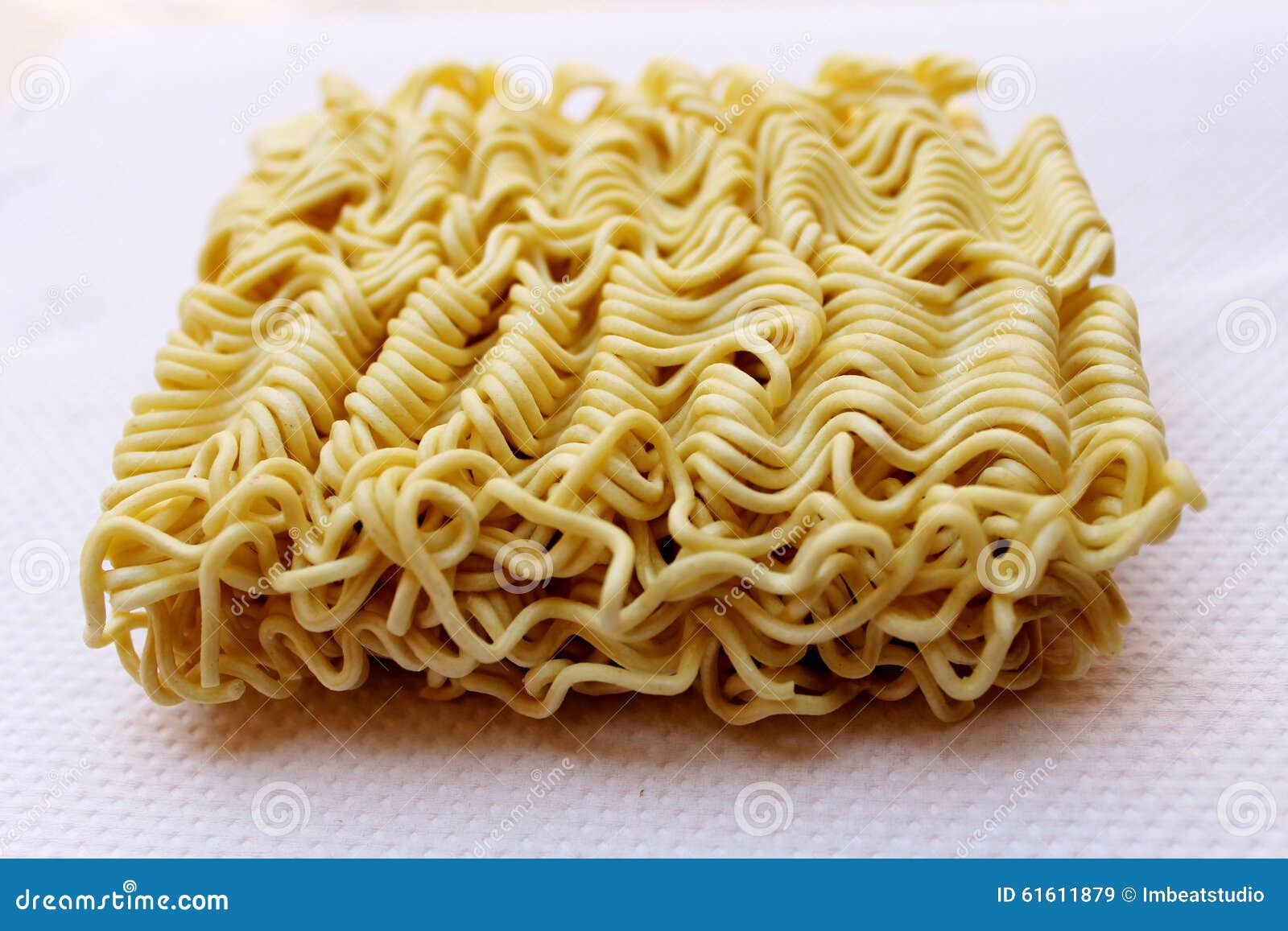 Dried Instant Noodle Circle Shape Top View Isolated On White Background ...