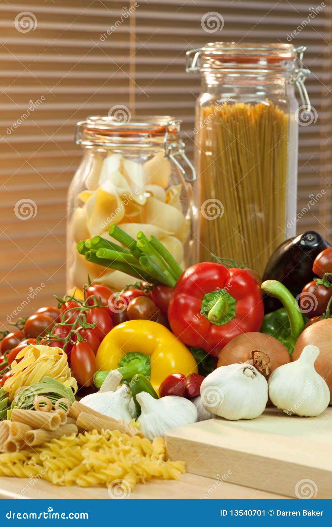 Dried Shell Pasta, Spaghetti and Vegetables Stock Image - Image of ...
