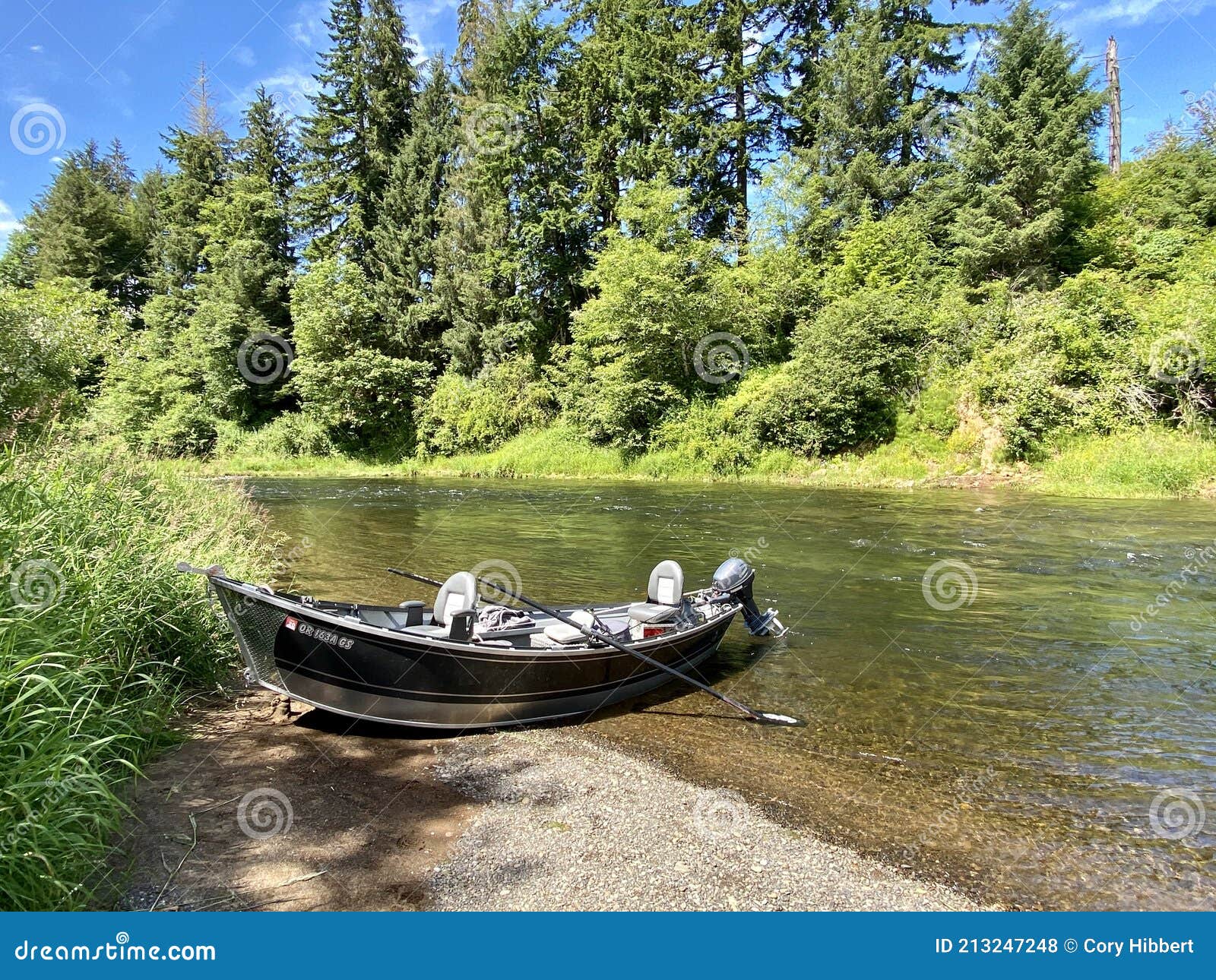 River Drifting stock photo. Image of oregon, river, siletz - 213247248