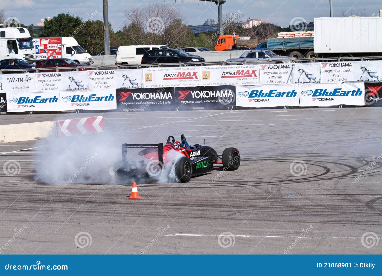 Drift show formula 1 auto editorial photo. Image of pilot - 21068901