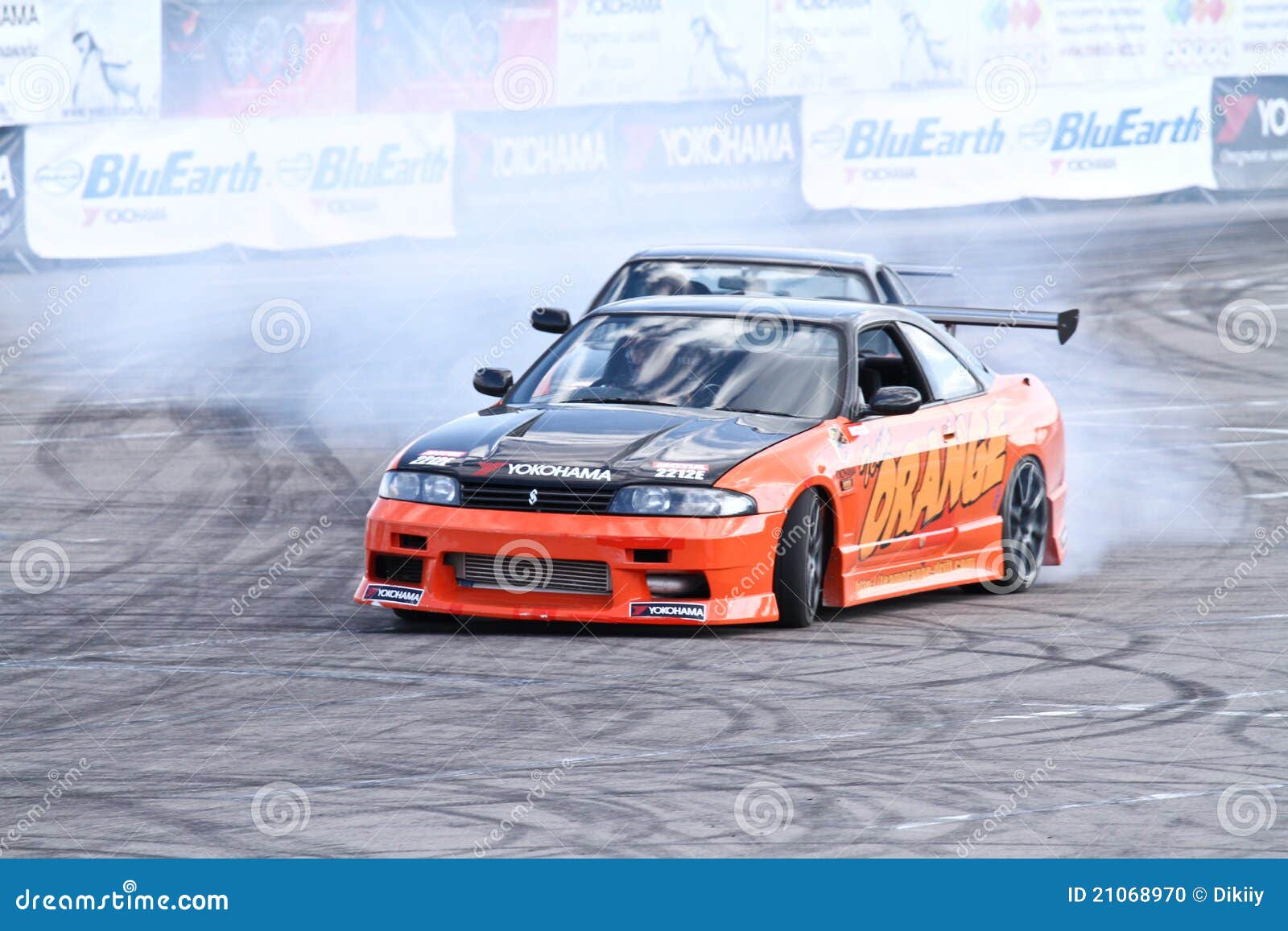 Drift show Orange team editorial image. Image of event - 21068970