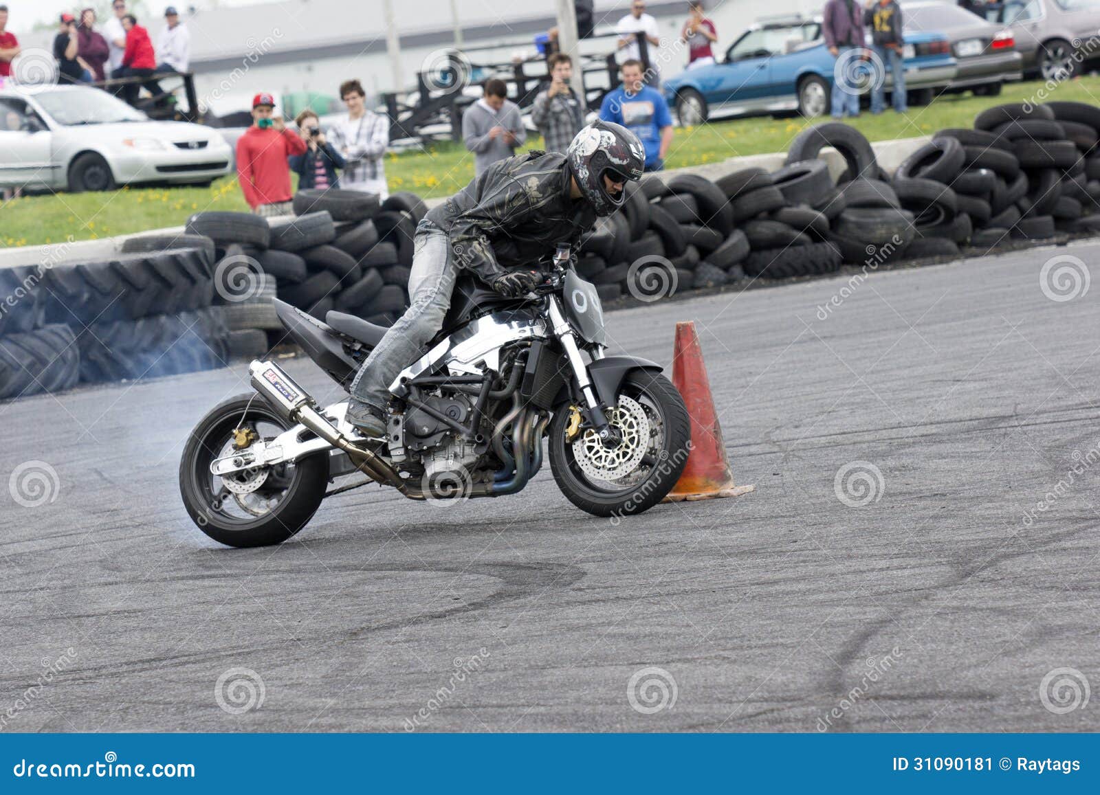 Drifting bike editorial photo. Image of active, action - 31090181