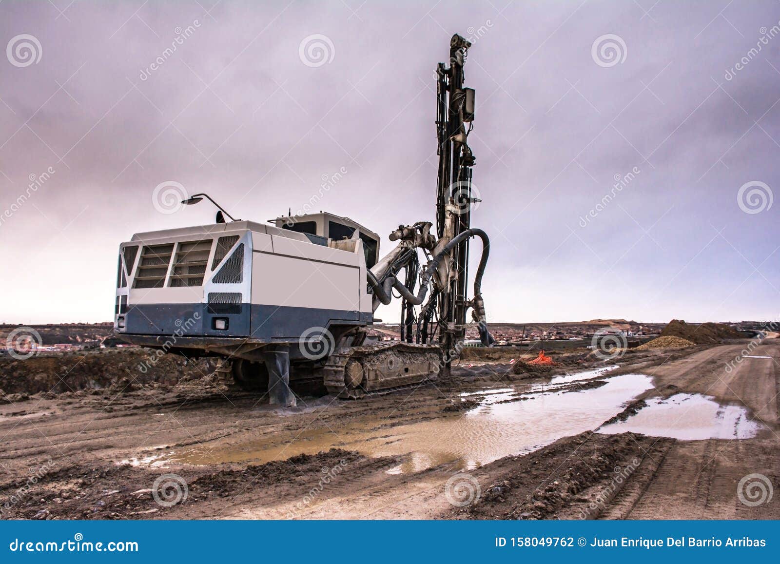 Drilling Mud Stock Photos - Download 552 Royalty Free Photos