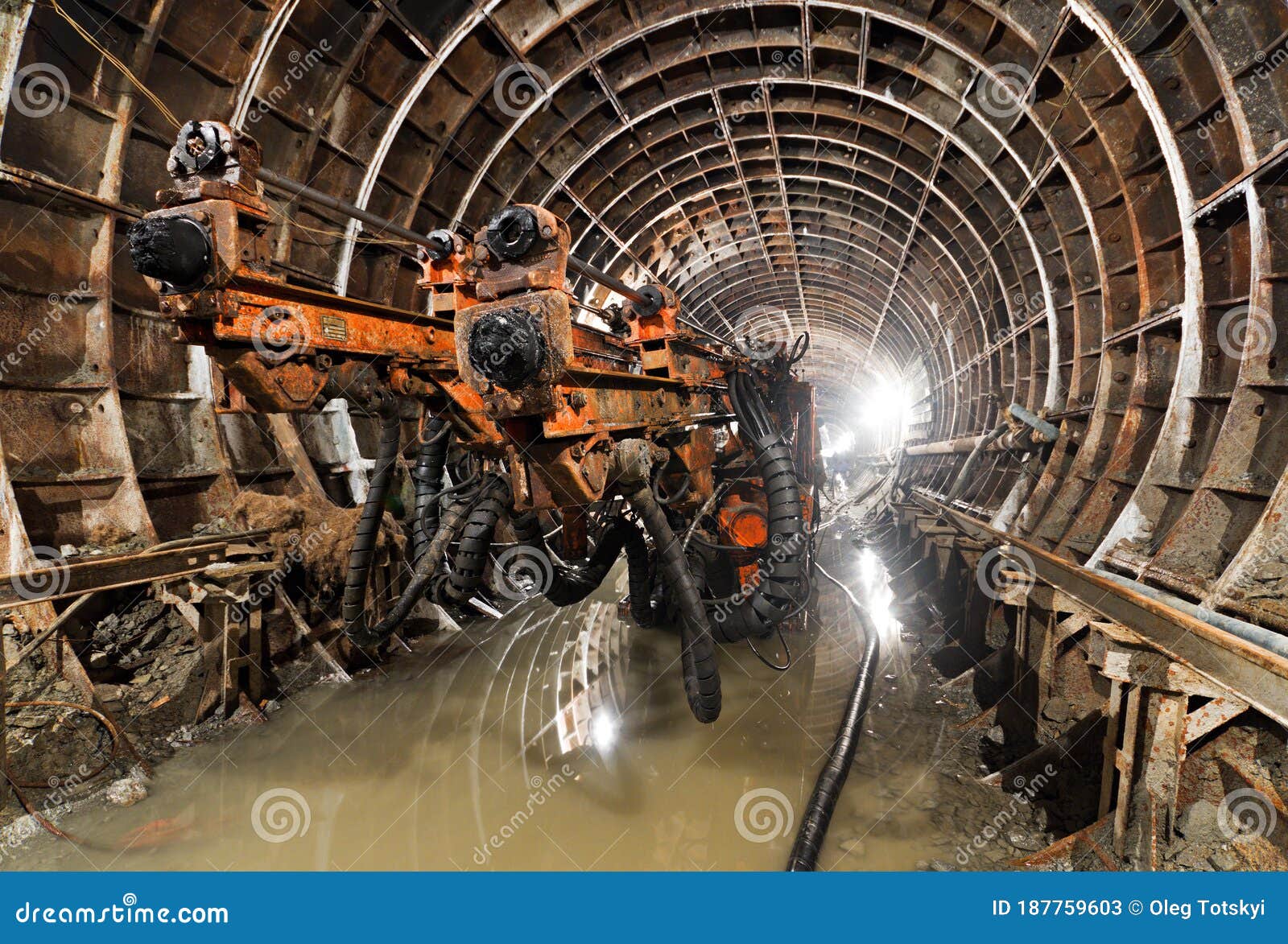 Tunnel Drilling Machine