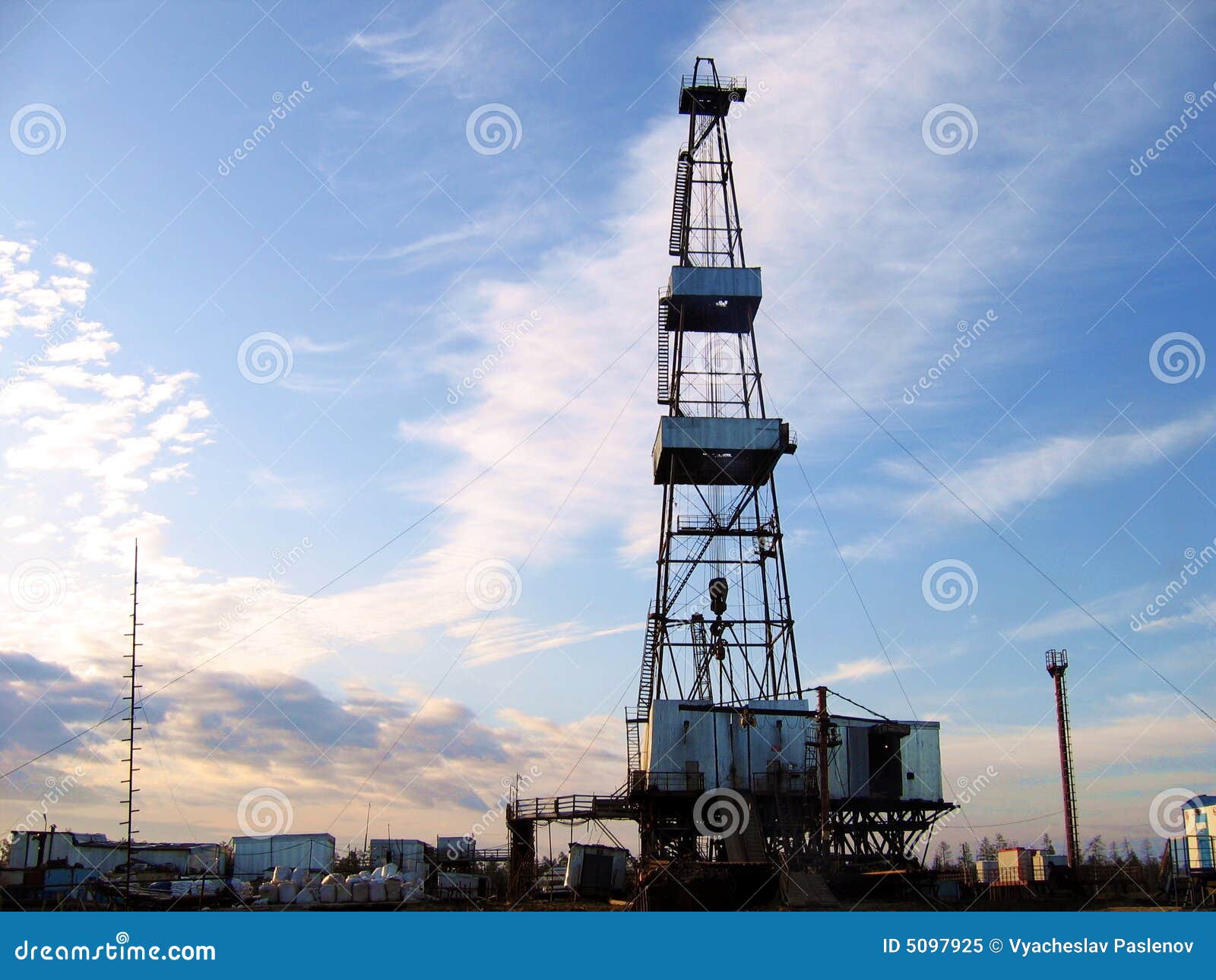 Drilling of oil wells stock image. Image of mining, boring - 5097925