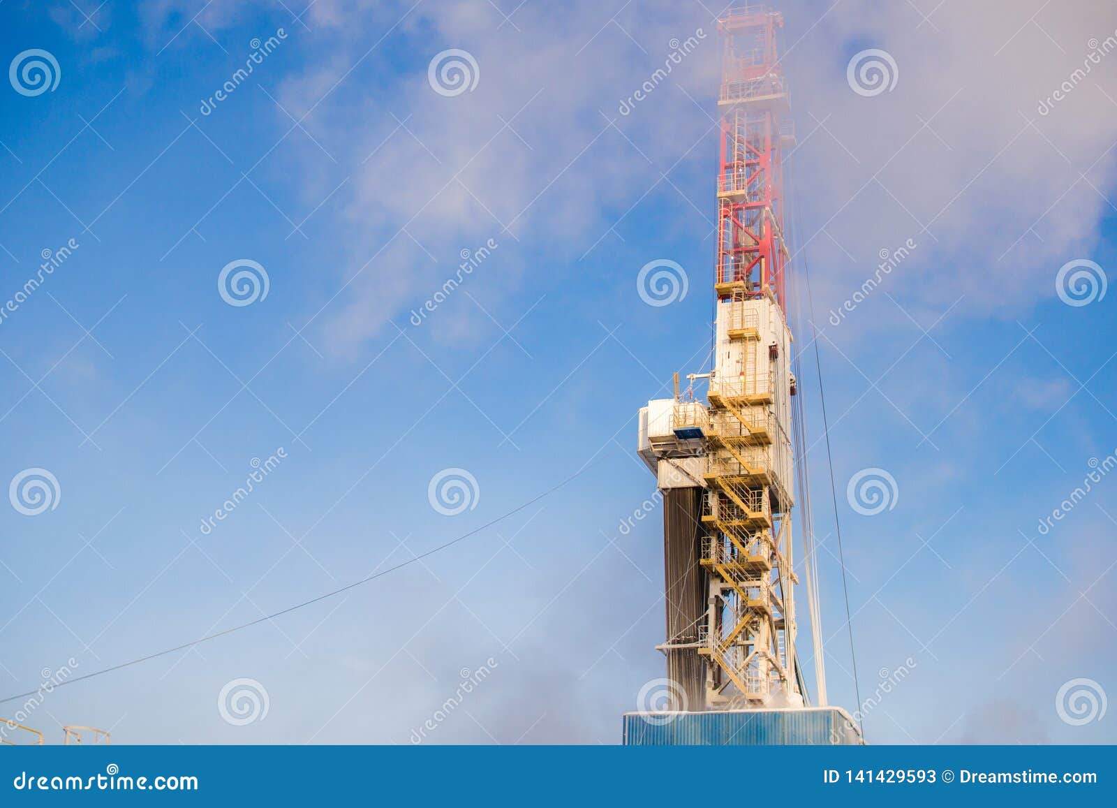 Drilling rig 2 stock image. Image of tower, height, truck - 141429593