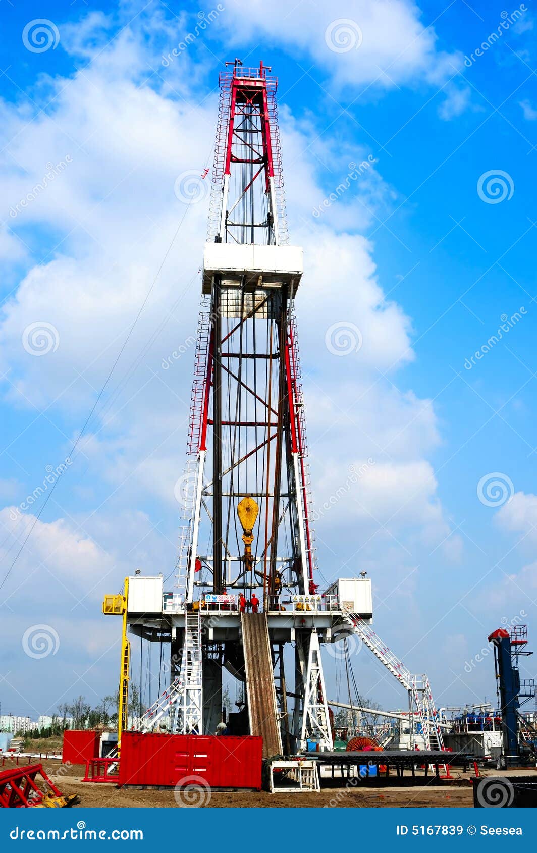 Drilling rig stock image. Image of china, equipment, boring - 5167839