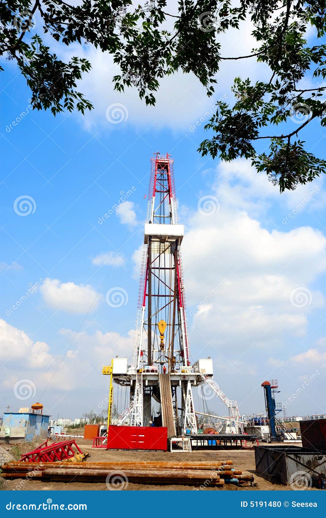 Drilling rig stock photo. Image of apparatus, energy, operation - 5191480
