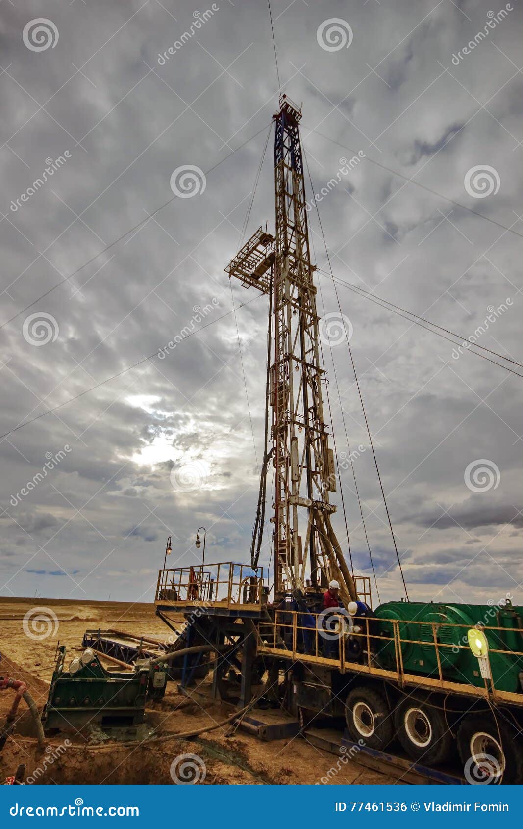Drilling rig. editorial photo. Image of drilling, asia - 77461536
