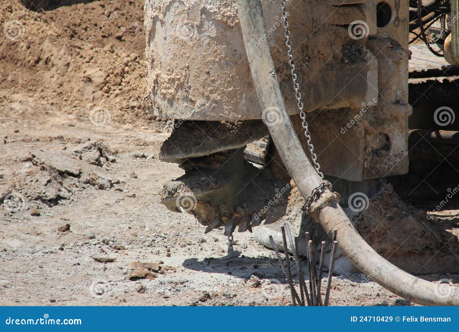 Drilling rig. Drilling bit stock image. Image of giant - 24710429