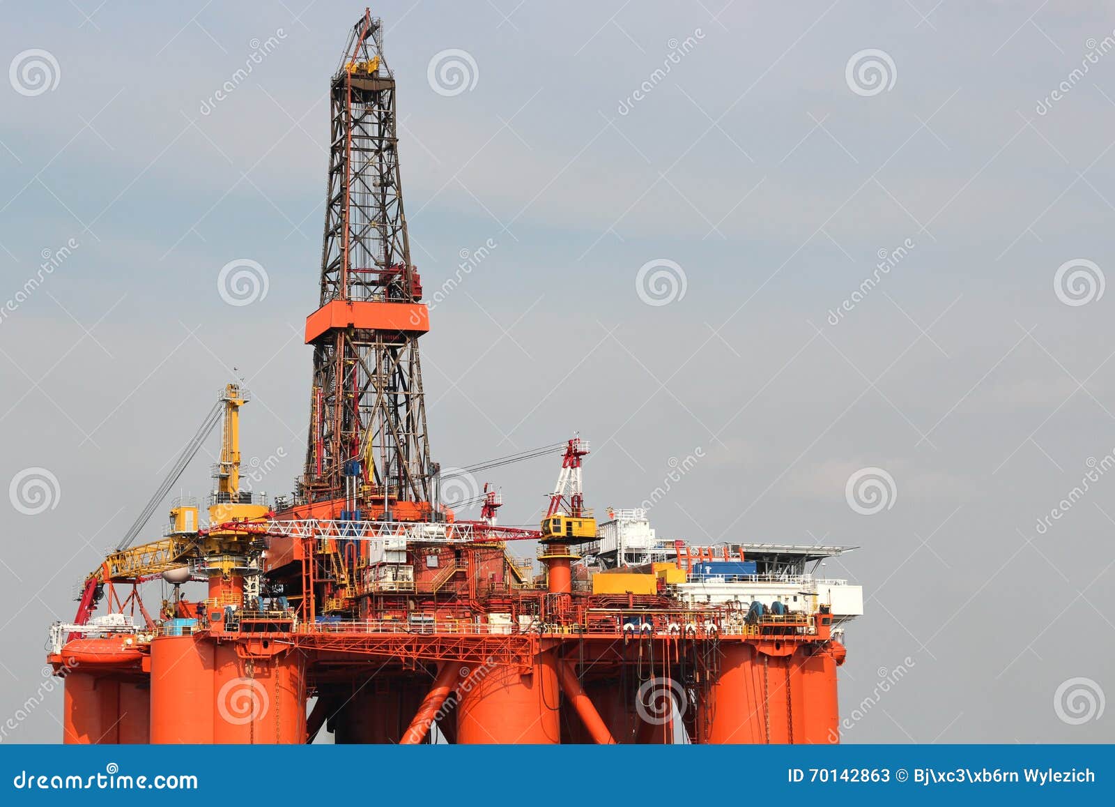 Drilling rig stock image. Image of water, marine, shaft - 70142863