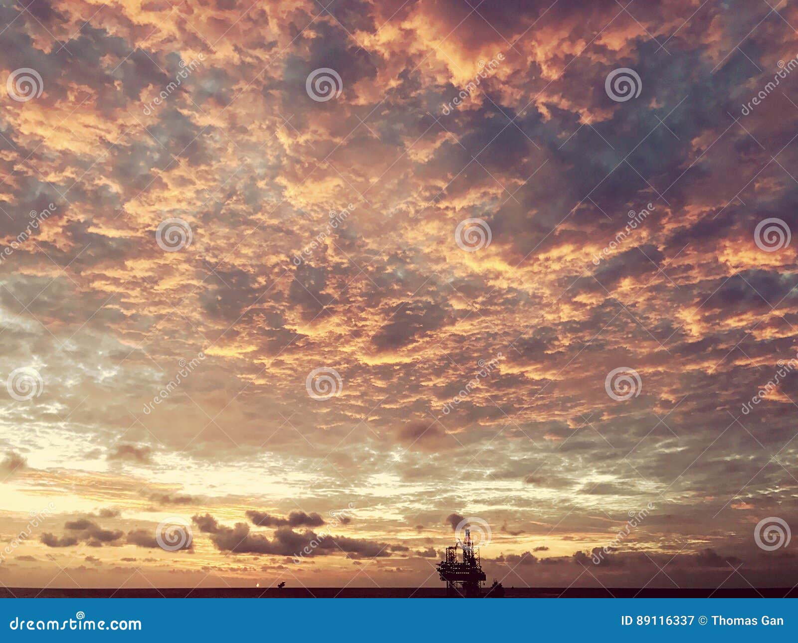Drilling Rig stock image. Image of offshore, burning - 89116337