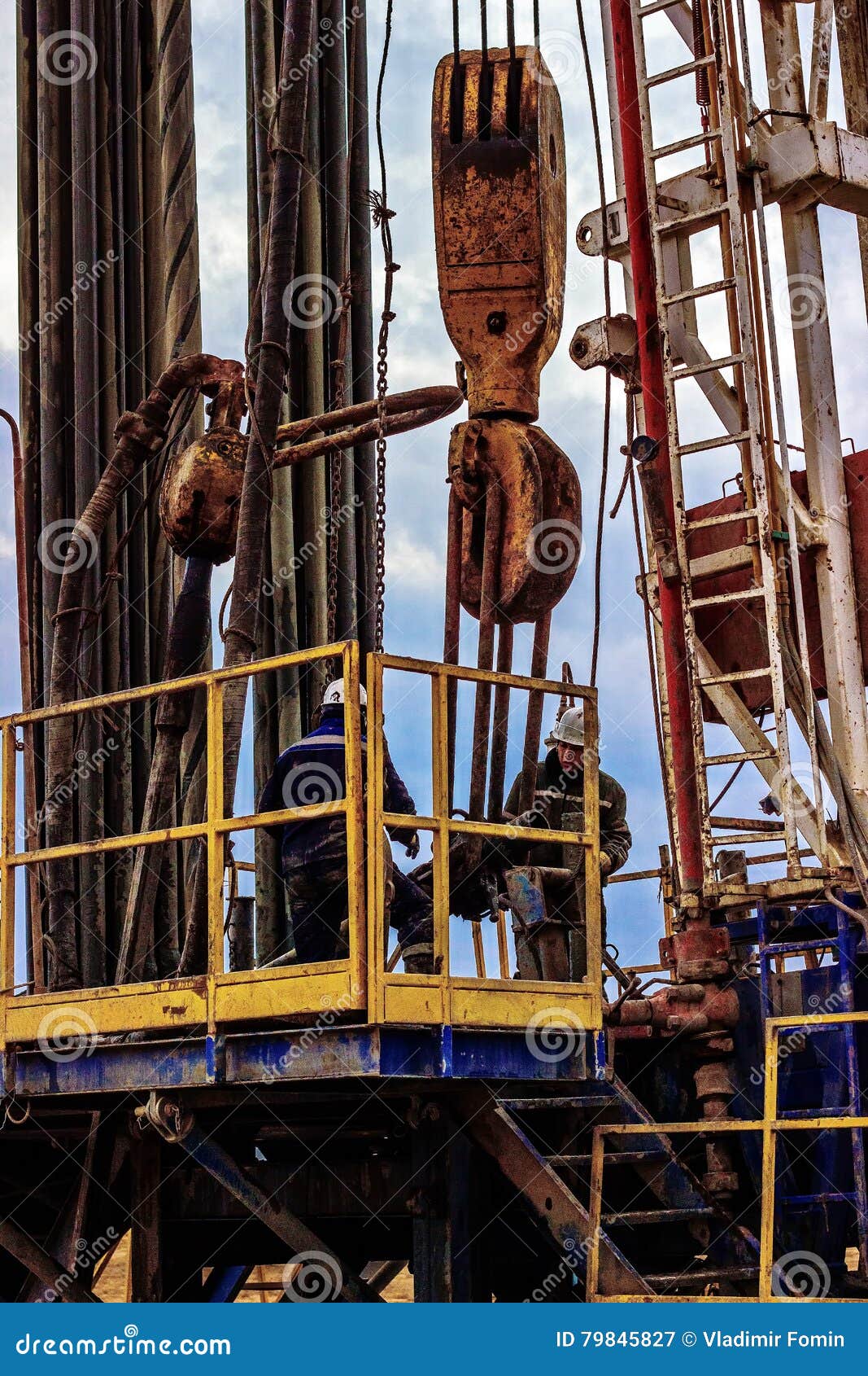 Drilling rig. editorial photography. Image of pipe, asia - 79845827