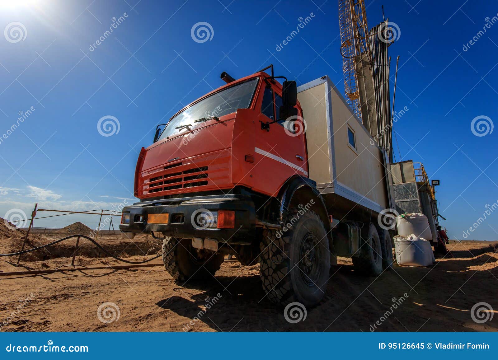 Drilling rigs stock image. Image of work, station, light - 95126645