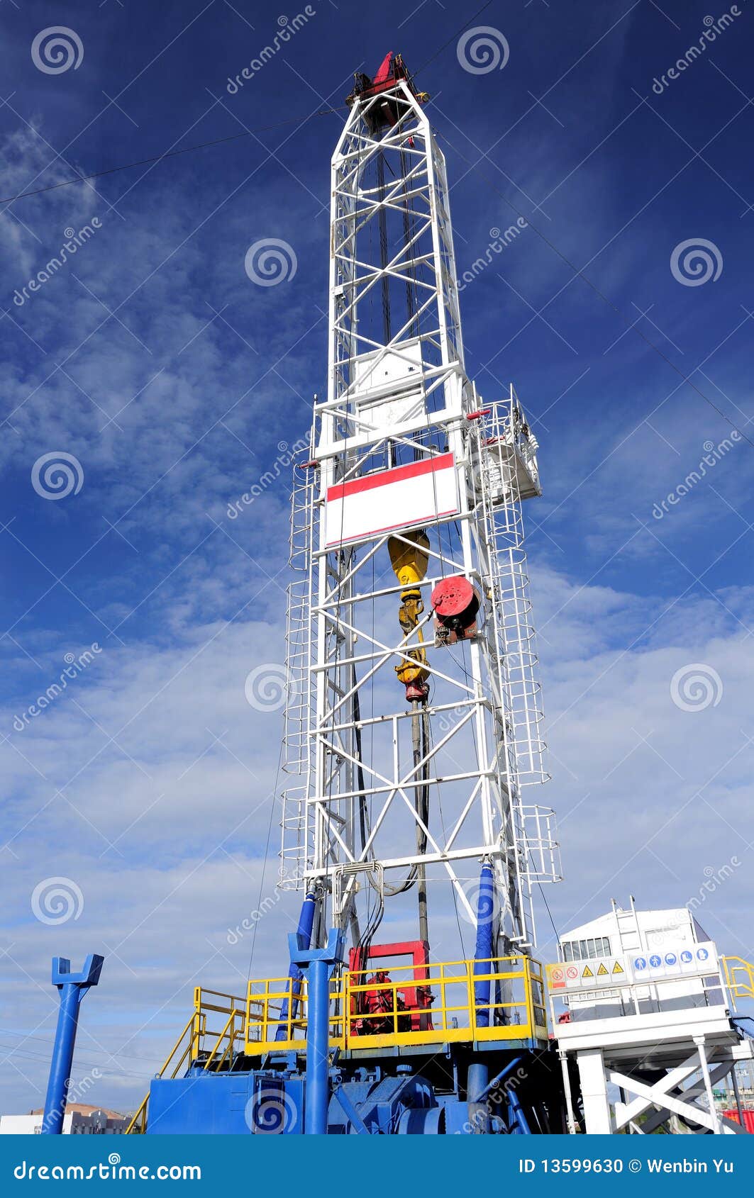 Drilling Tower Royalty-Free Stock Image | CartoonDealer.com #20531848