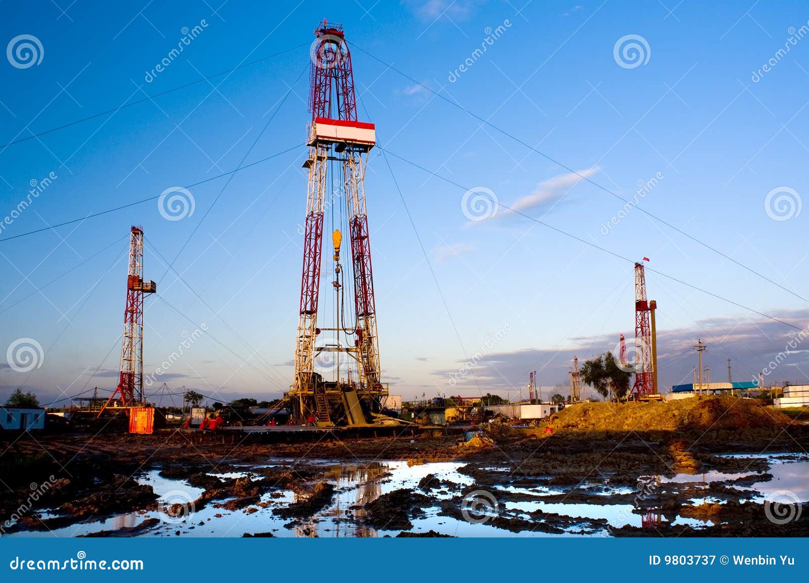 Drilling tower stock image. Image of working, crude, black - 9803737
