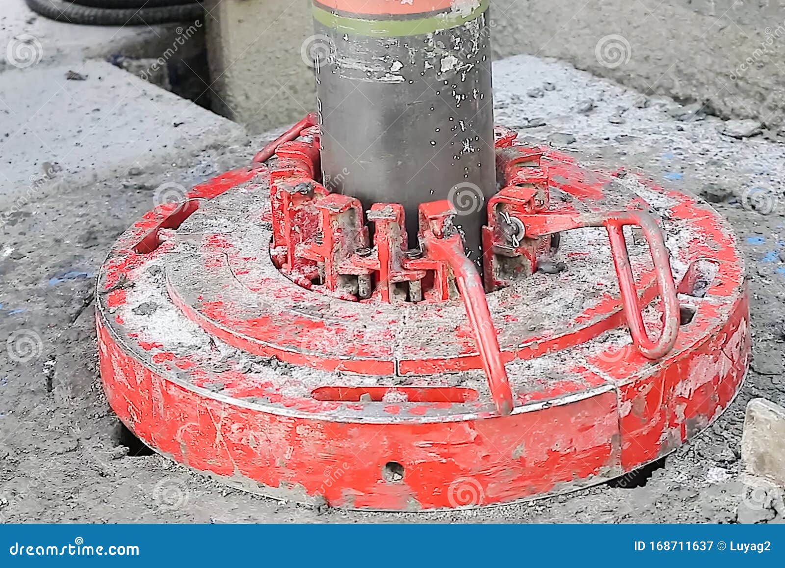Drilling Work at the Well. Drill Rig, Rotation of Drill Pipe Stock ...