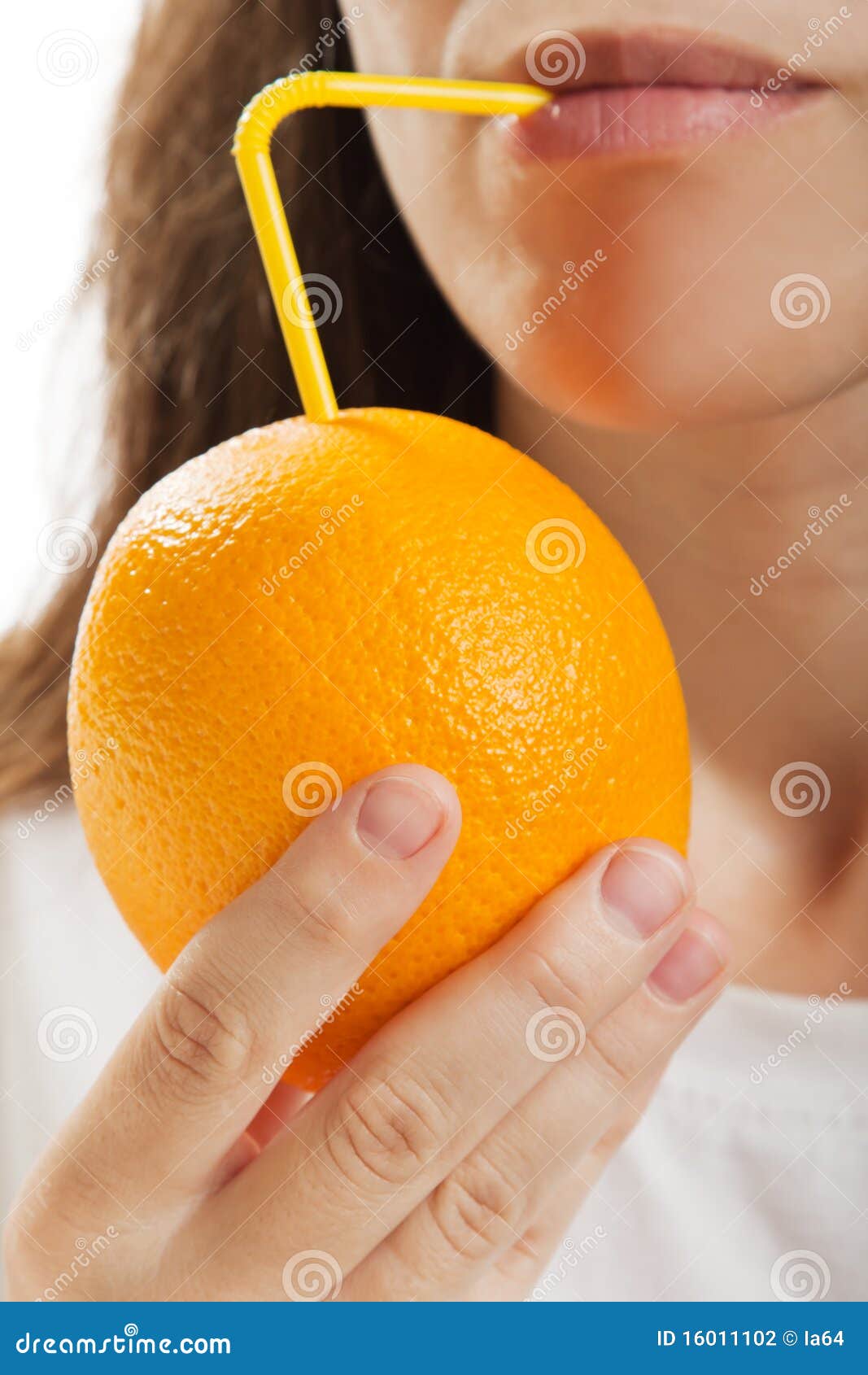 Drinkend oranje fruit stock foto. Image of vrucht, wijfje - 16011102