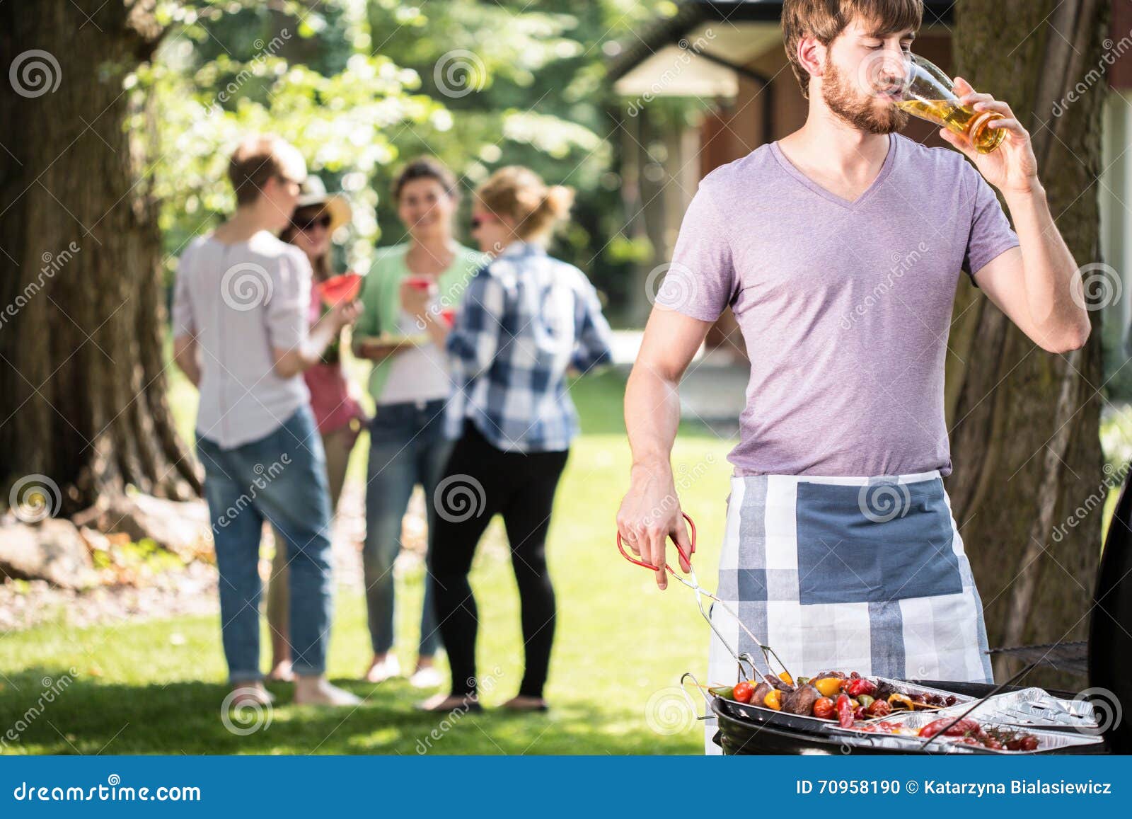 Drinking Beer during Cooking Stock Photo - Image of holiday, grill ...