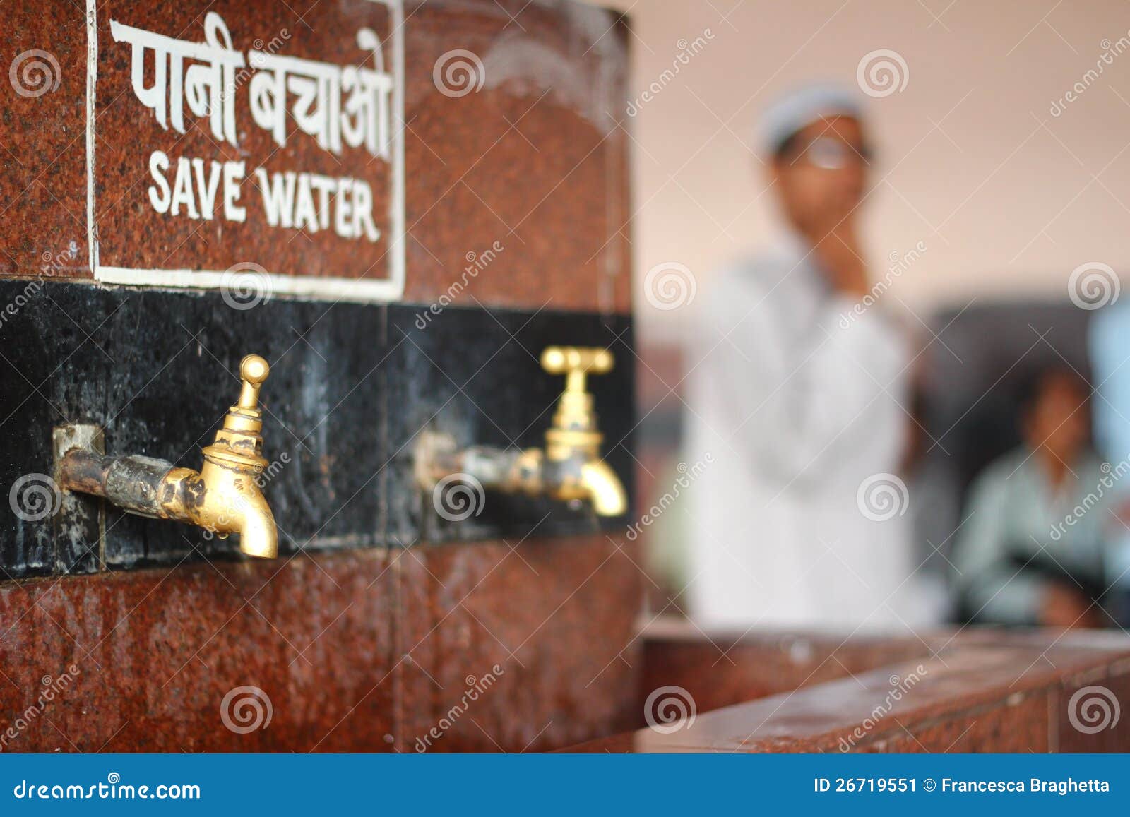Drinking water in India editorial photo. Image of india - 26719551