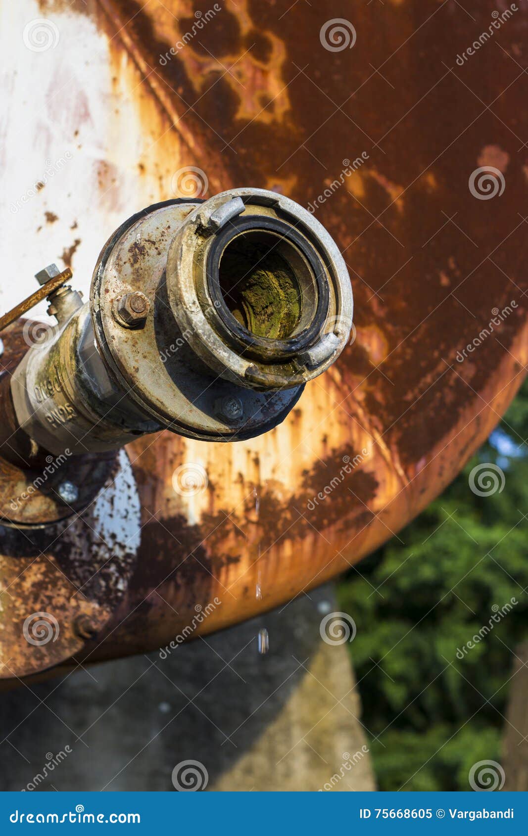 Dripping Well Royalty-Free Stock Photo | CartoonDealer.com #340629